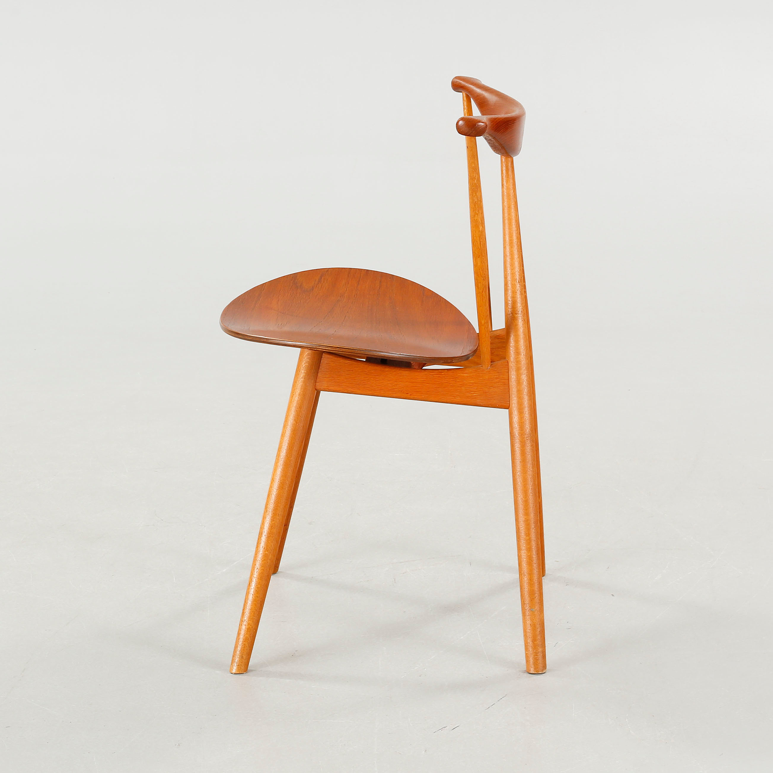 VILHELM WOHLERT, stol, "Piano chair", P. Jeppesen, Danmark, formgiven ...