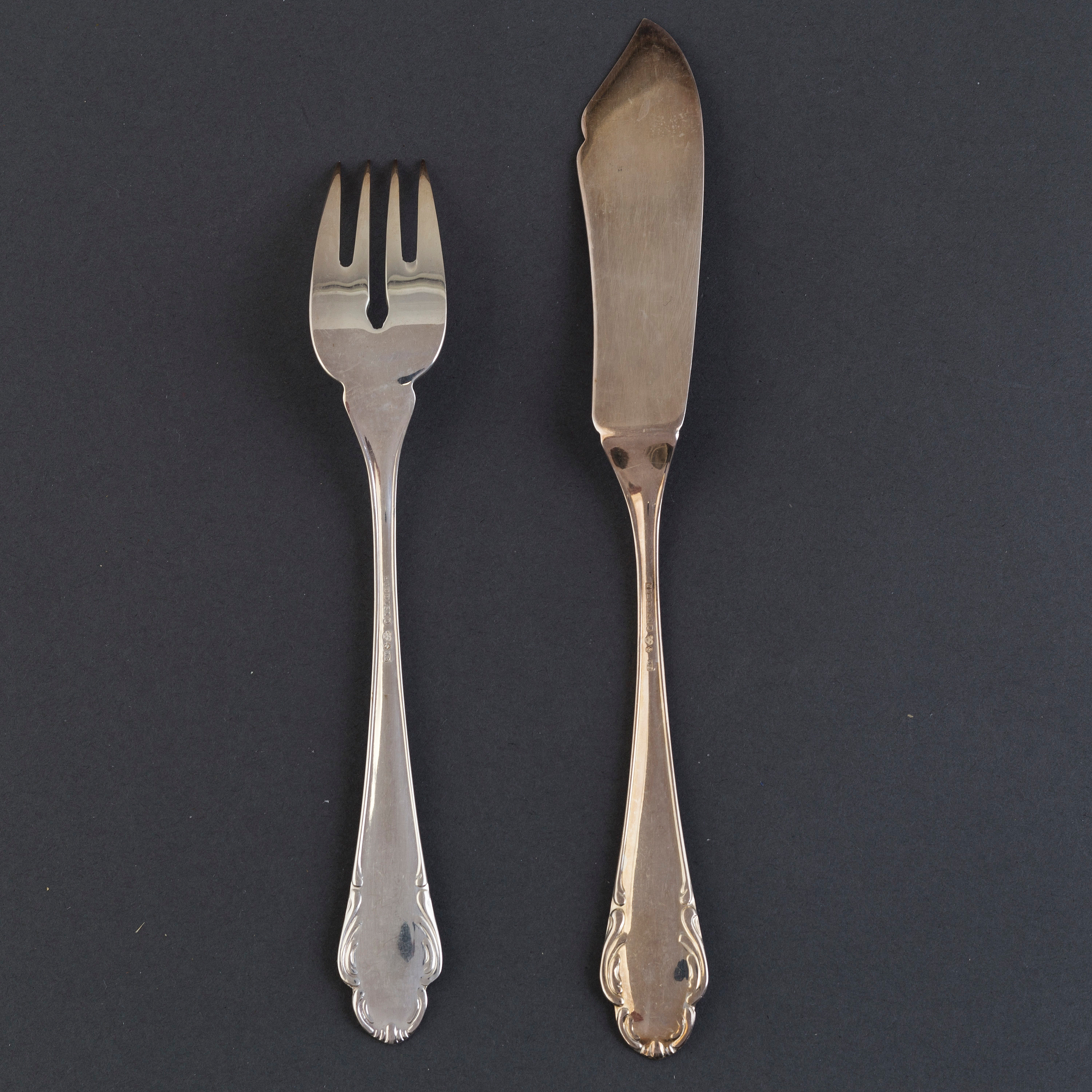 24 pieces of silver fish cutlery, model "Haga" from JL HULTMAN ...