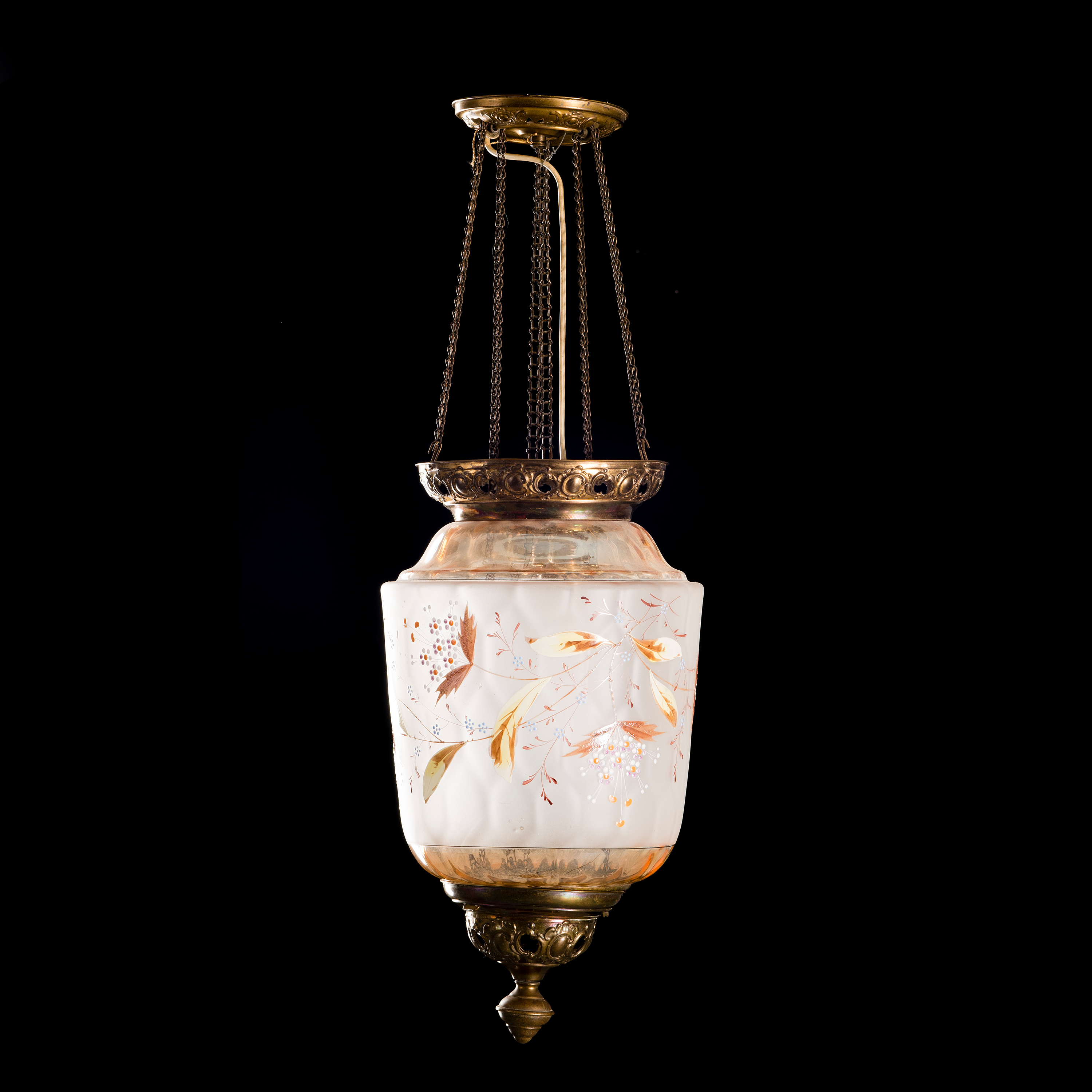 A hanging lantern in glass from Russia, around year 1900. - Bukowskis