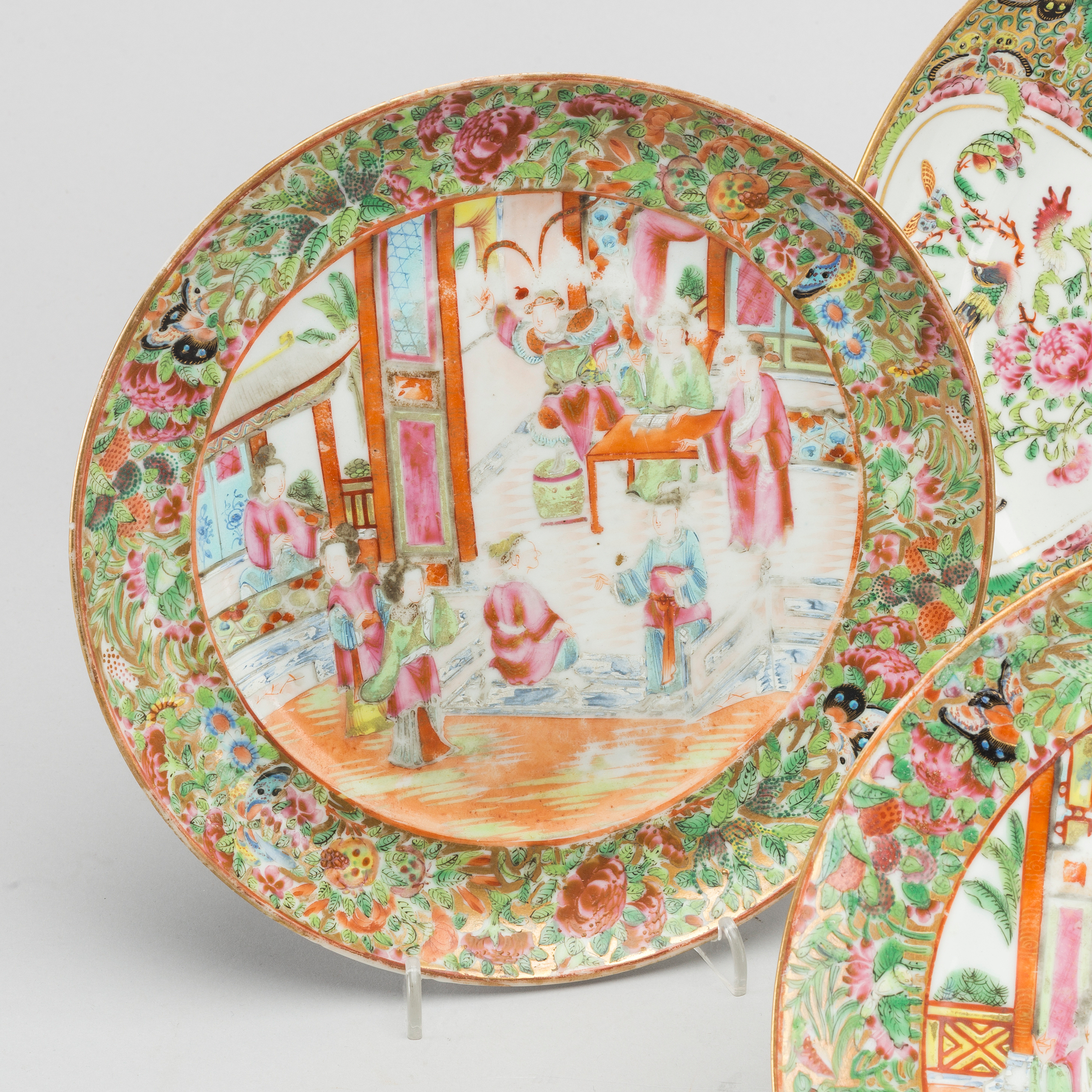 A set of four different porcelain Chinese Canton plates, later part of ...