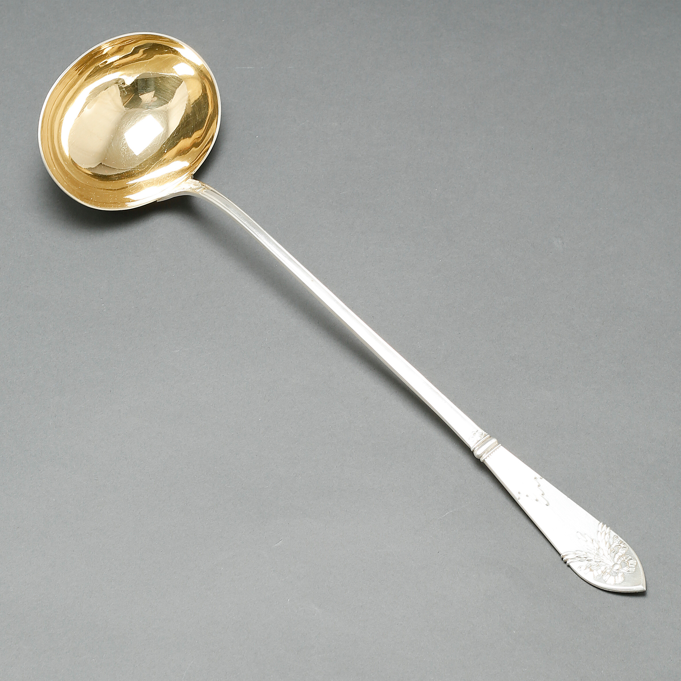 SOPPSLEV, silver, "Empire", Carl Winnerstrand, Stockholm, 1902. - Bukowskis