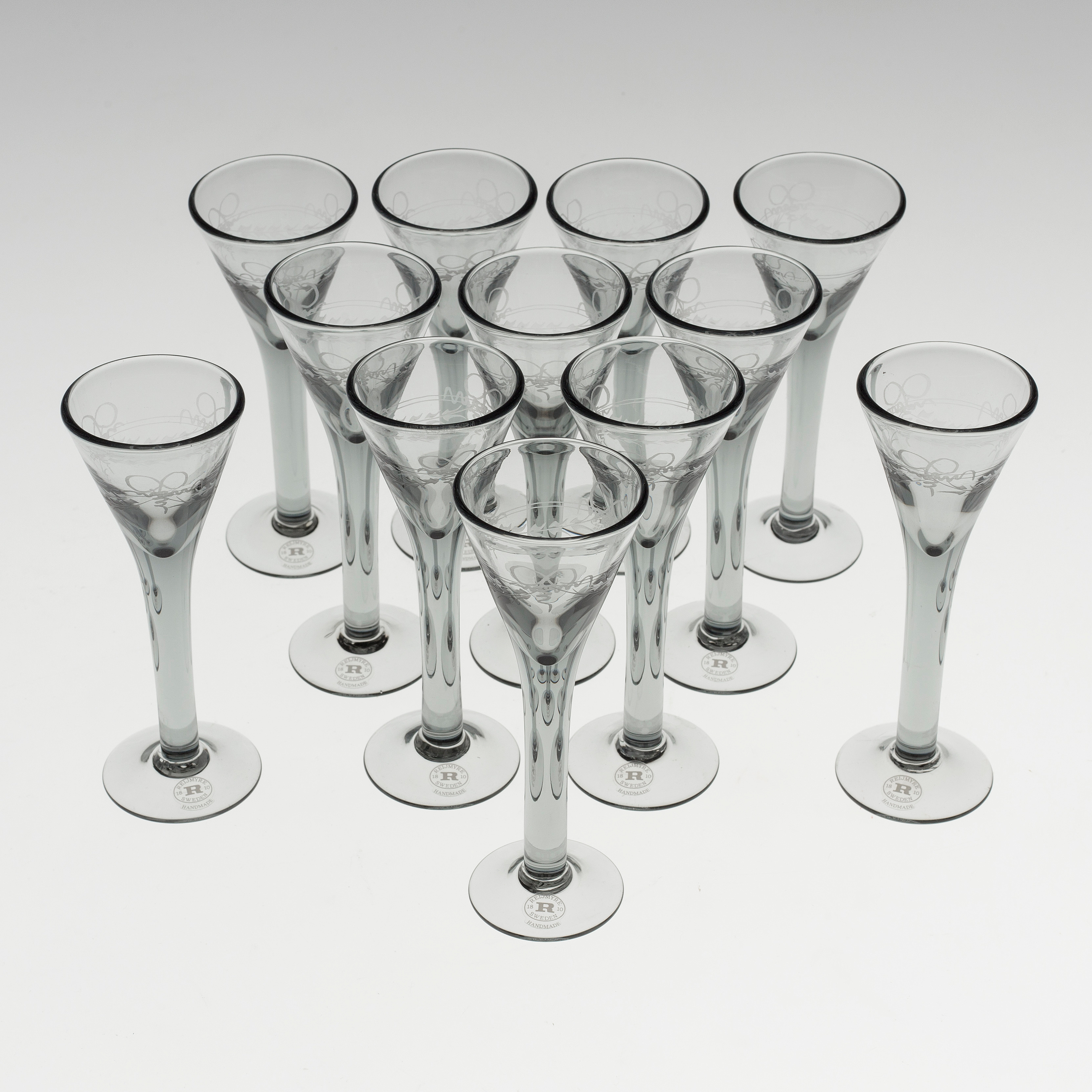 SNAPSGLAS, 12 st, "Antik", Reijmyre. - Bukowskis