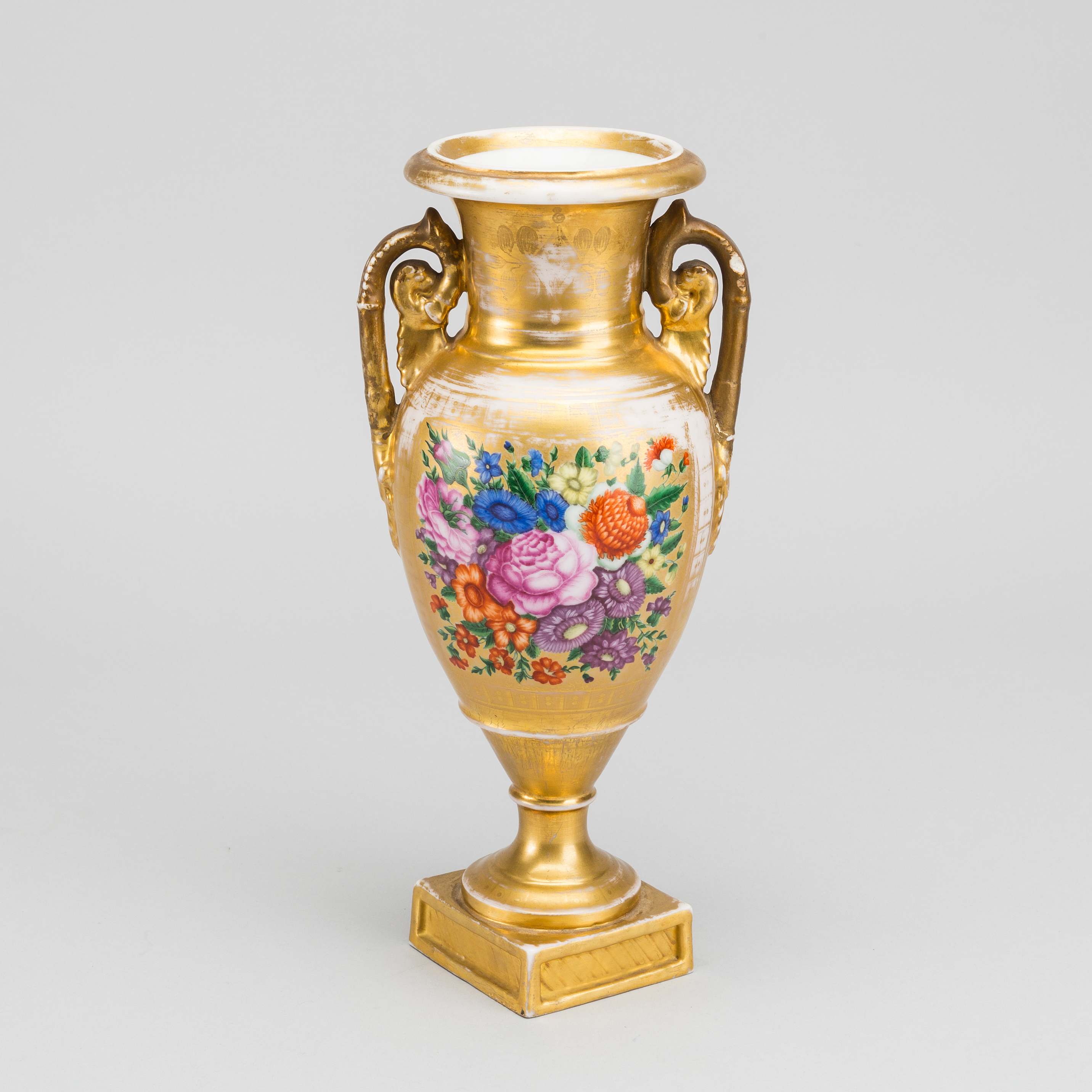 A RUSSIAN URN FROM THE 1820-30'S. - Bukowskis