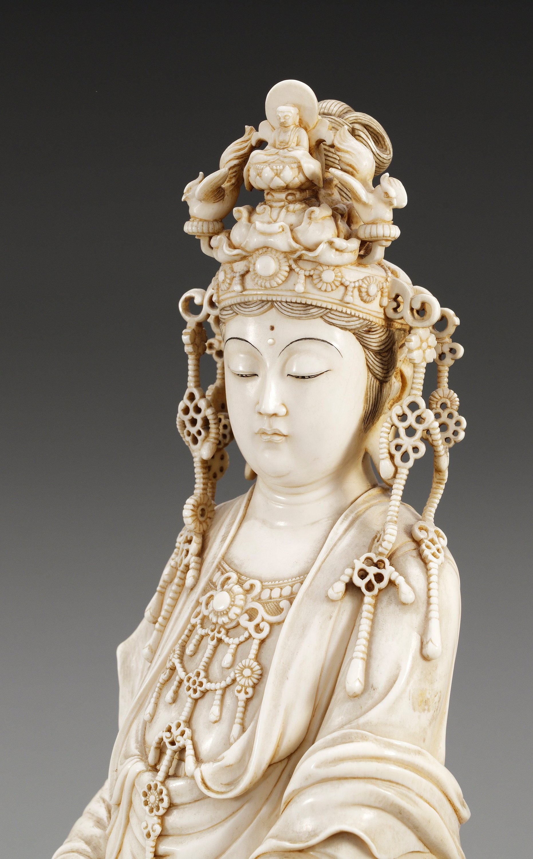 FIGURIN, elfenben. Japan, troligen Meiji (1868-1912). - Bukowskis