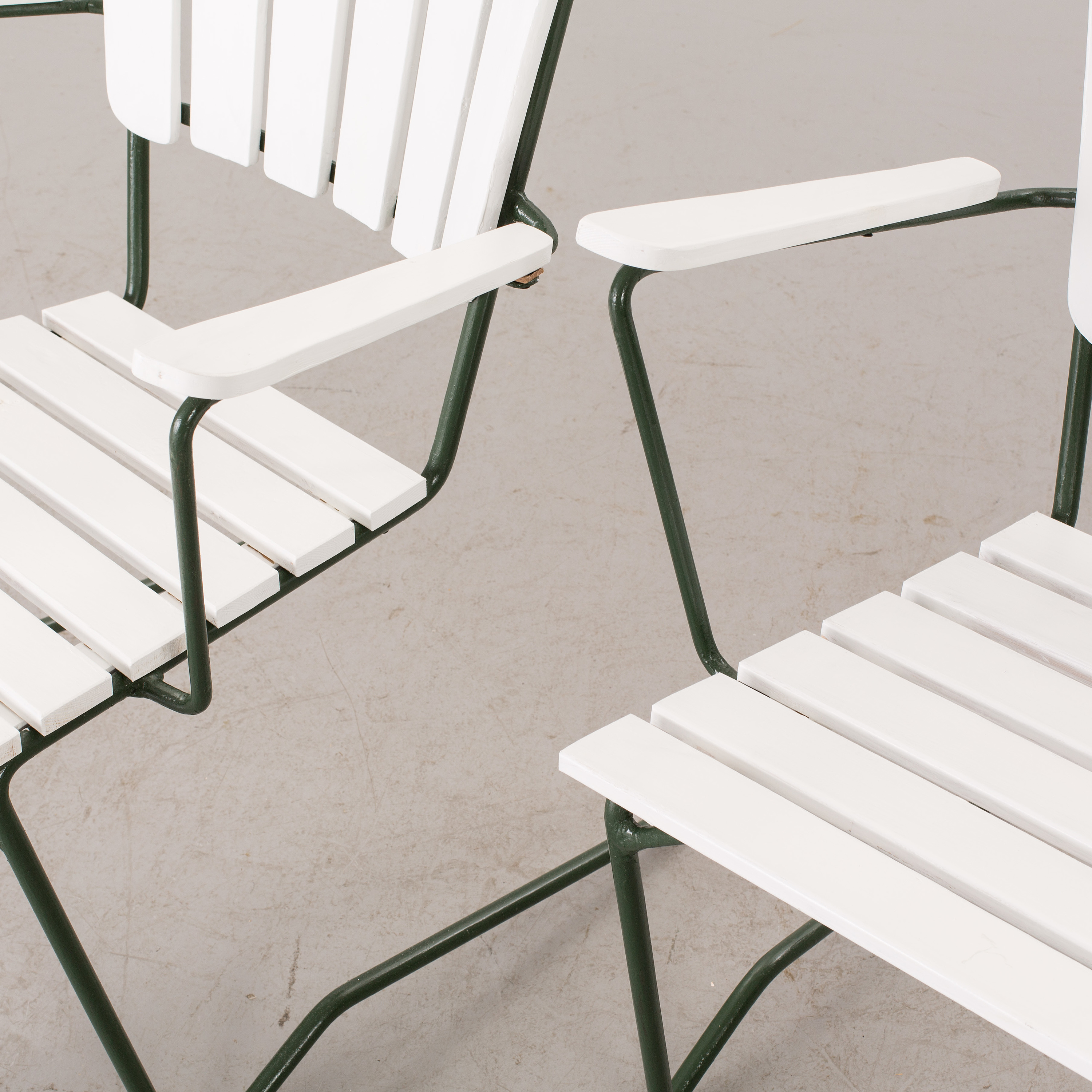 TWO GARDEN CHAIRS. - Bukowskis
