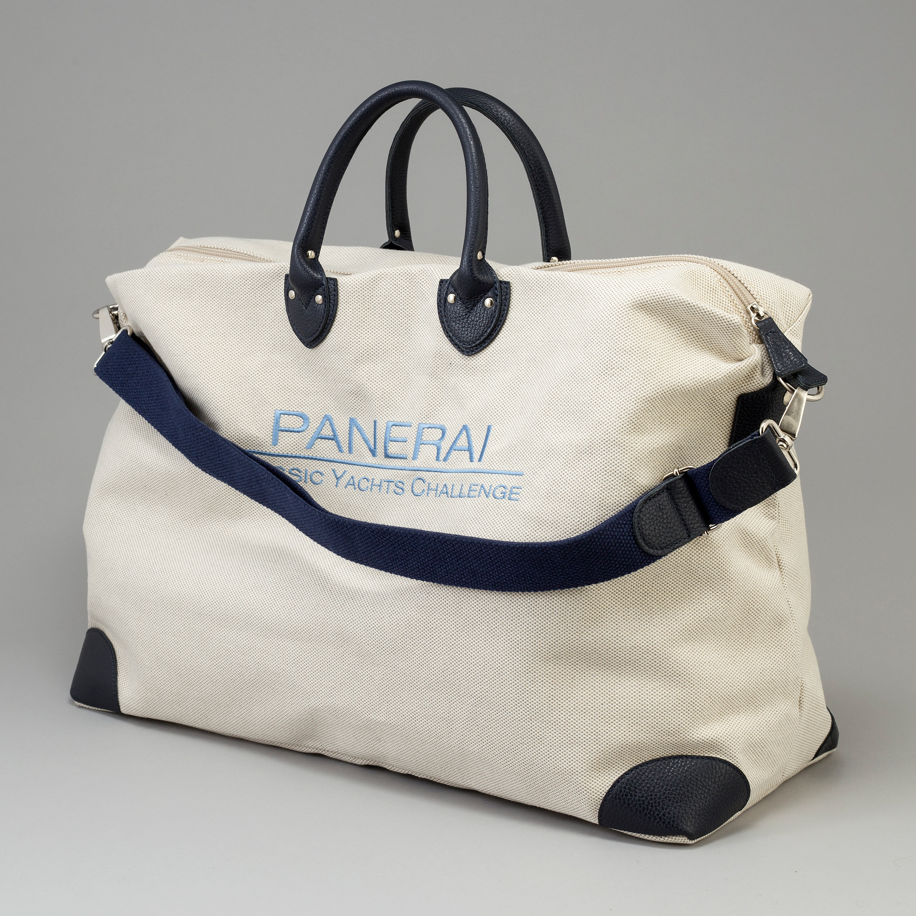 PANERAI, Weekendbag. - Bukowskis