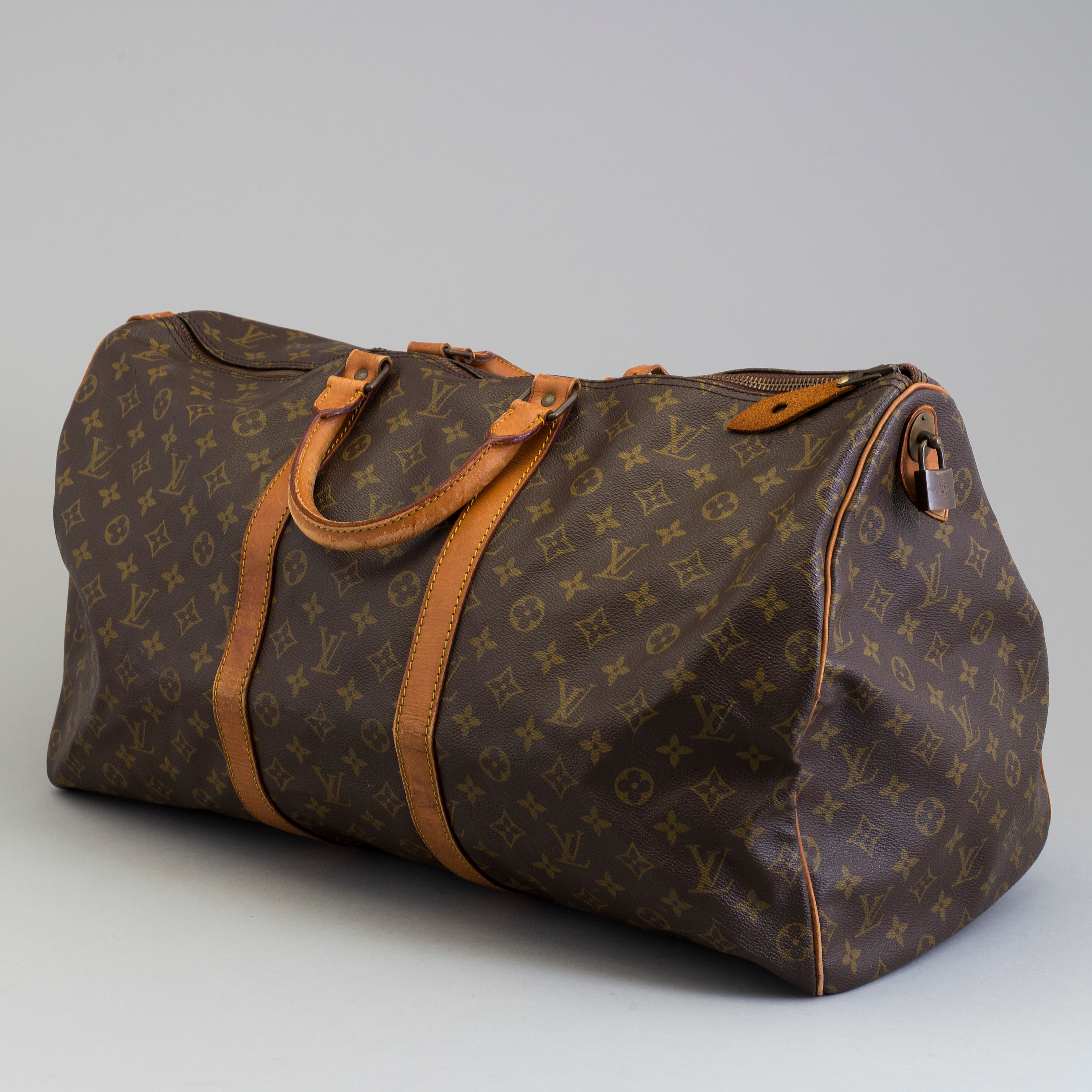 WEEKEND BAG, LOUIS VUITTON, "Keepall 55". - Bukowskis