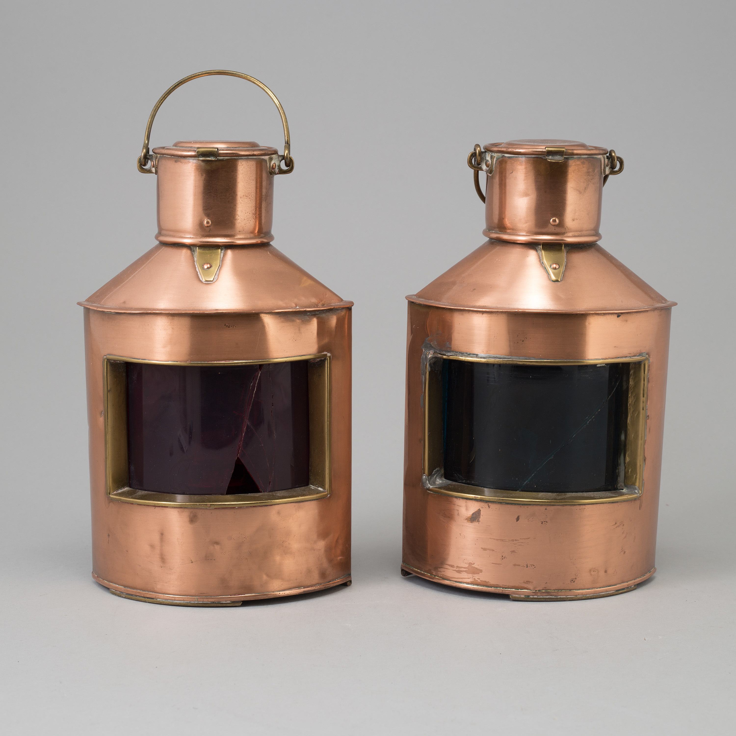 LANTERNOR, 2 st, koppar, Erik Ohlsson, Helsingborg. 1900-tal. - Bukowskis