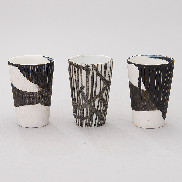 TOINI MUONA, kolme MUKIA, keramiikkaa, signeeratut TM. 1960/1970-luku ...