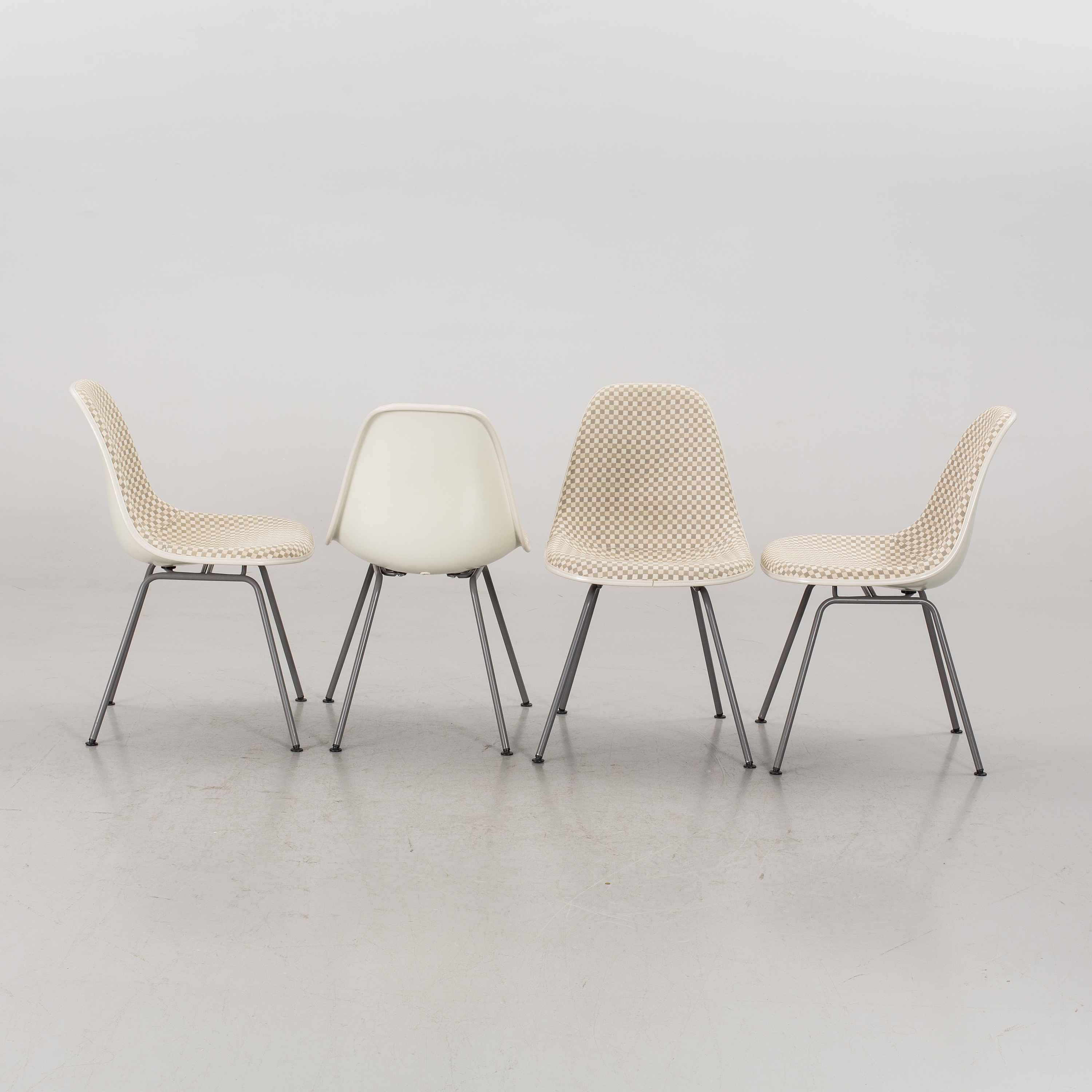 STOLAR, 4 st "DSX", Charles & Ray Eames, Herman Miller USA, 1900-talets ...