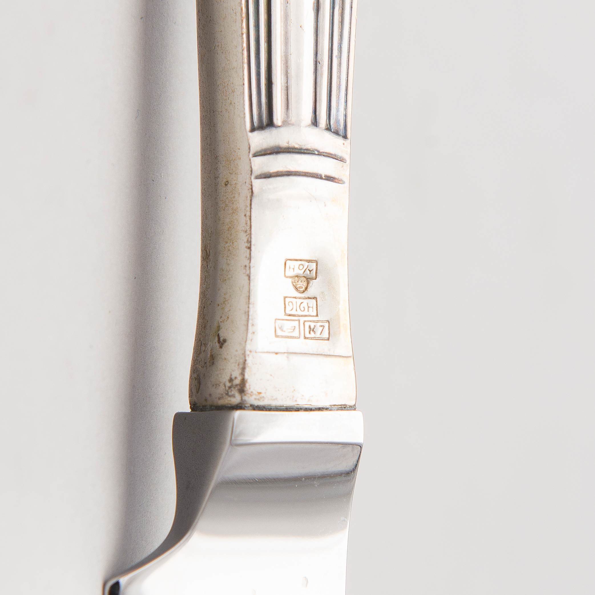 HOLGER RASMUSSEN, HEDELMÄVEITSIÄ, 12 kpl, hopeaa ja terästä, "Margit ...