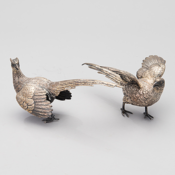 Two bird table decorations in silver, German and British hallmarks ...