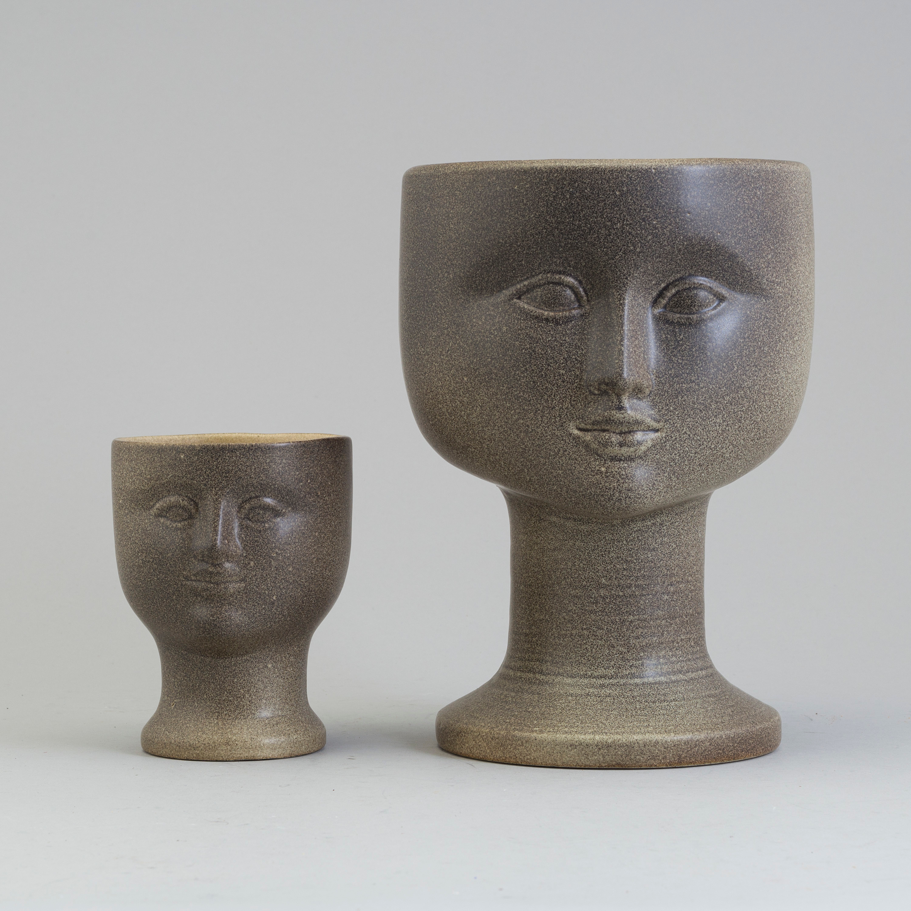 Two Lisa Larson flower pots, Gustavsberg, Sweden. - Bukowskis