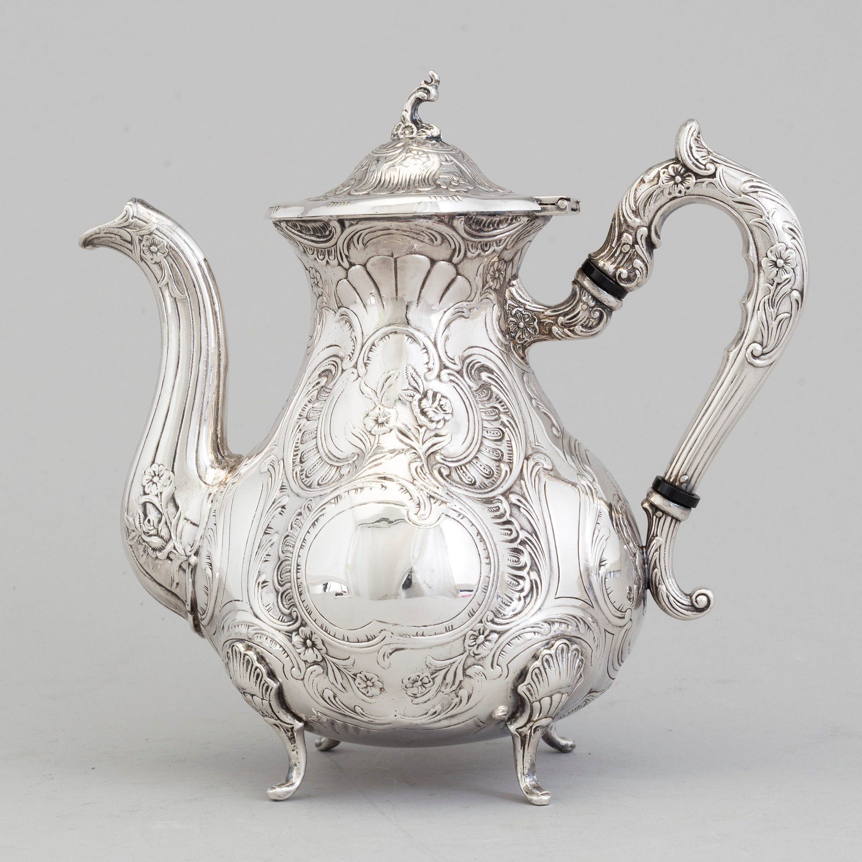 GEWE SILVERVARUFABRIK, a silver coffeepot from Malmö, 1967. - Bukowskis