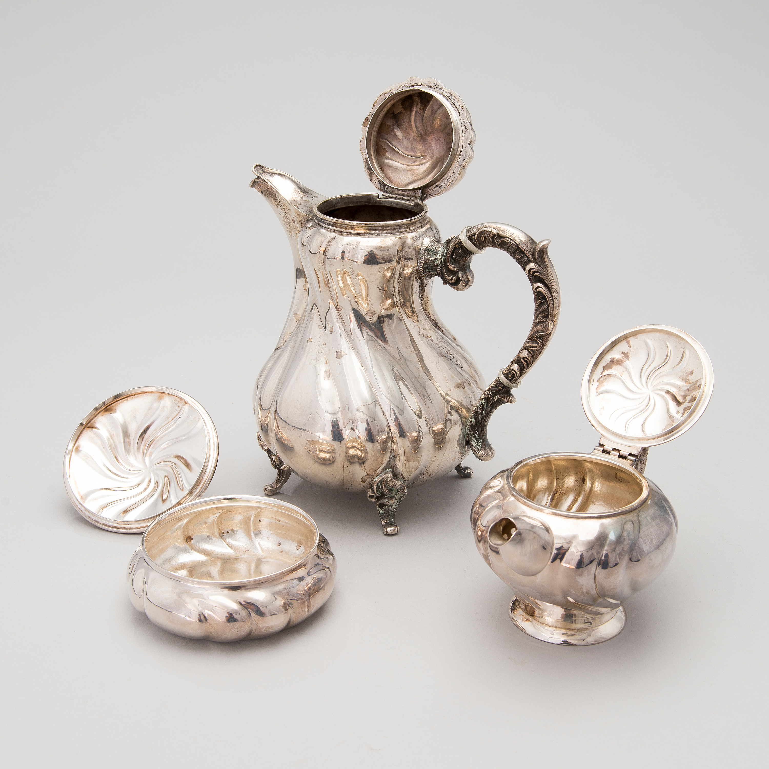 A German Three Piece Silver Coffee Set, Dresden 1930s. - Bukowskis