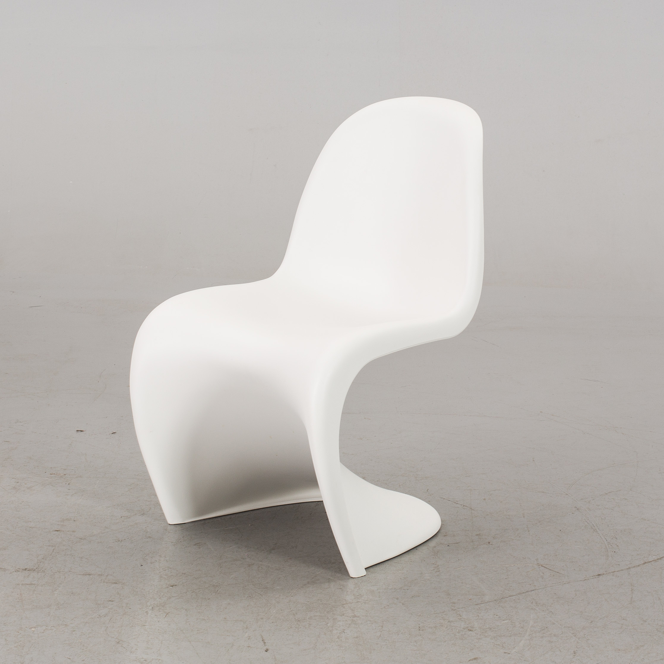 STOL, "Panton Chair", Verner Panton för Vittra. - Bukowskis
