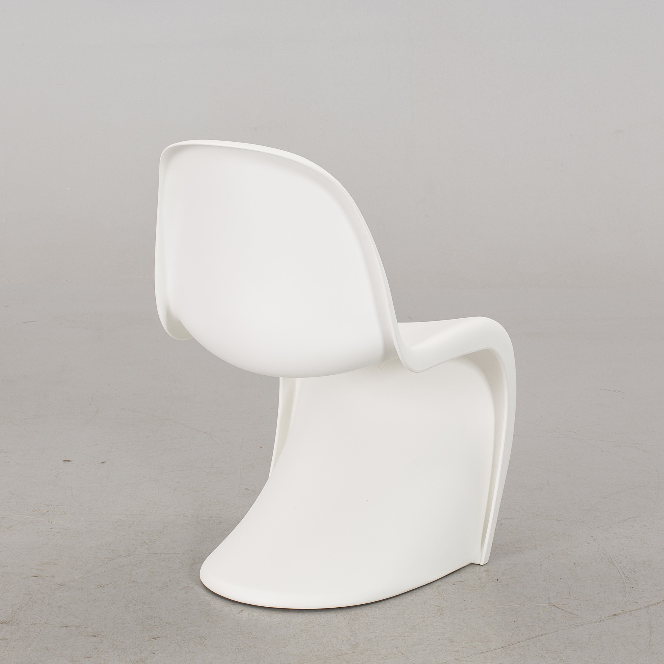 STOL, "Panton Chair", Verner Panton för Vittra. - Bukowskis