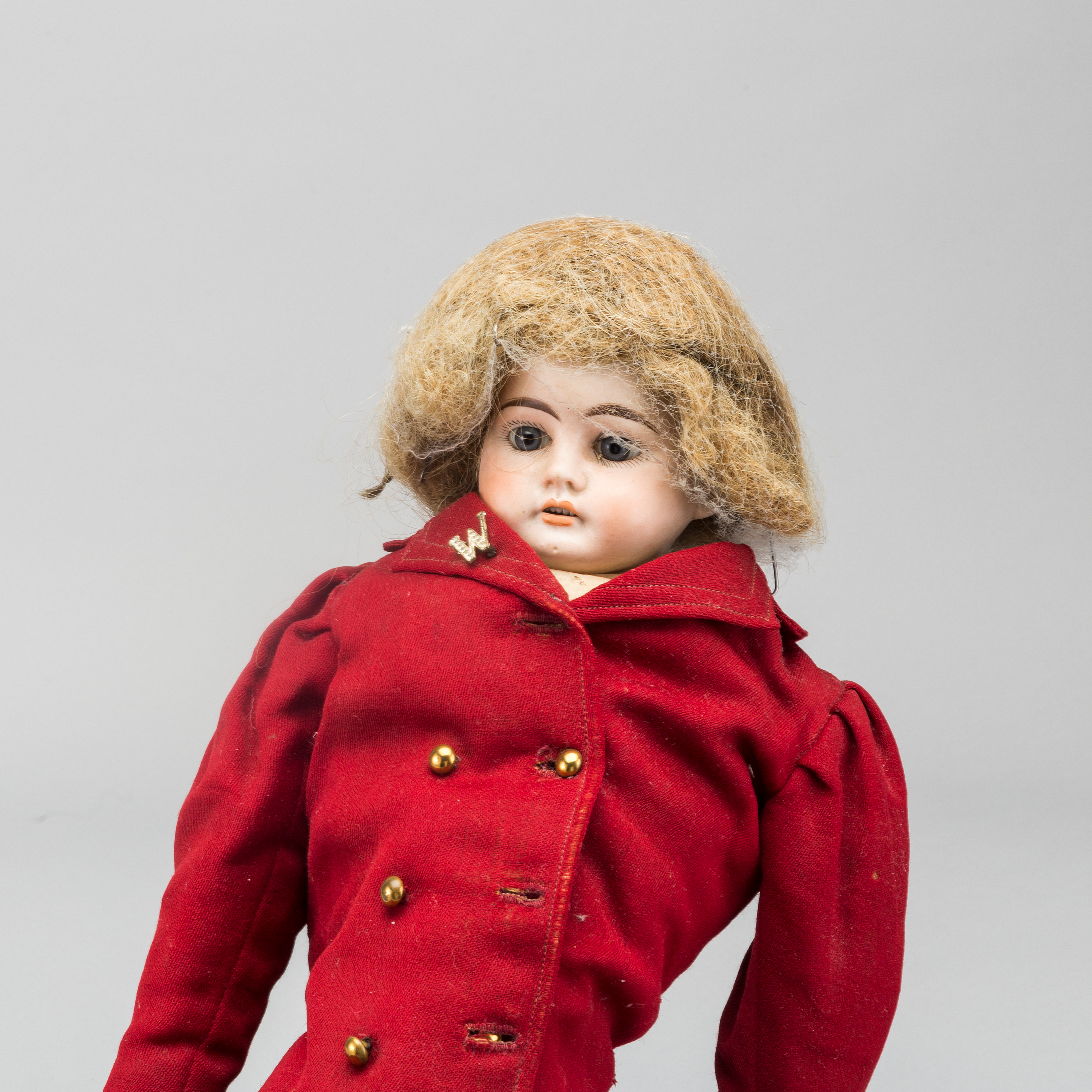 A DOLL BY ERNST HEUBACH GERMANY CA 1900. - Bukowskis