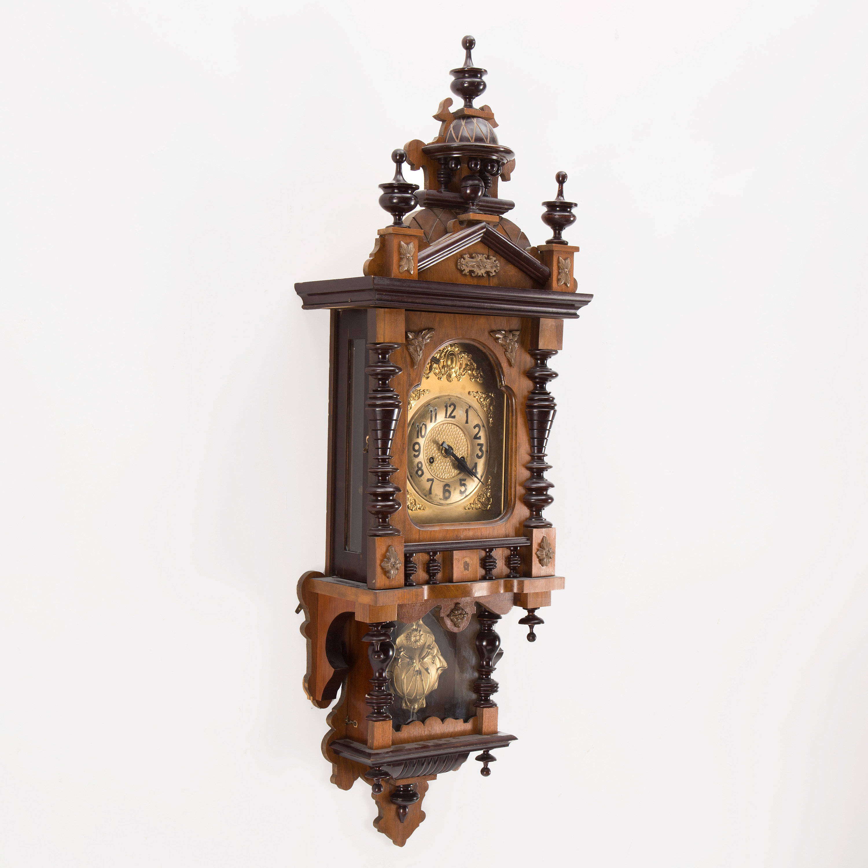A mahogany wall clock, c. 1900. - Bukowskis