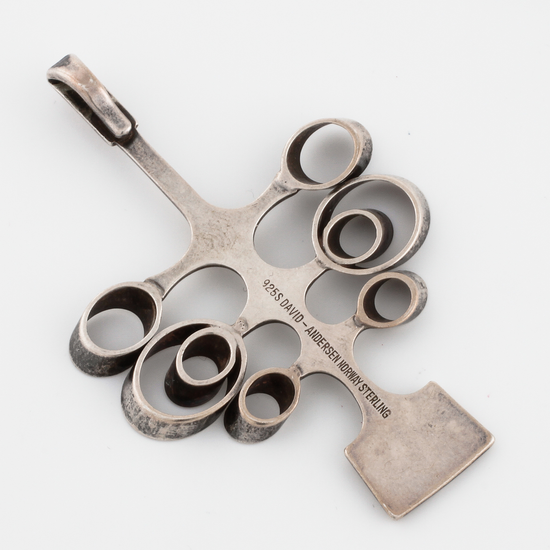 A pendant by David Andersen, Norway. - Bukowskis