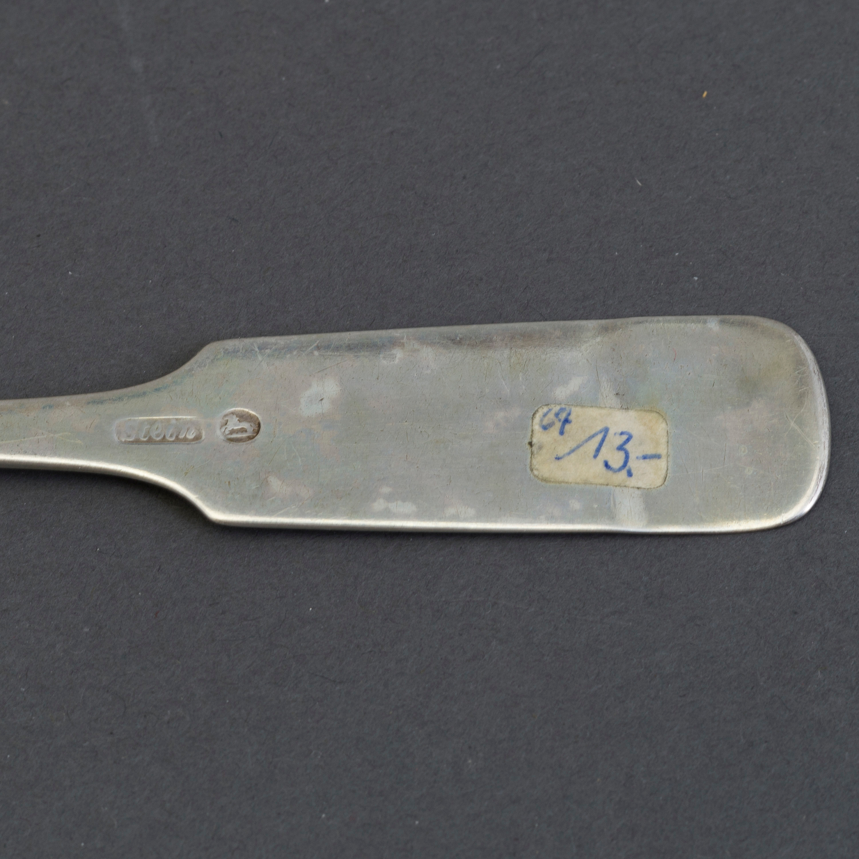 A lot of 12 silver spoons, hallmarks from Sweden, Germany and England ...