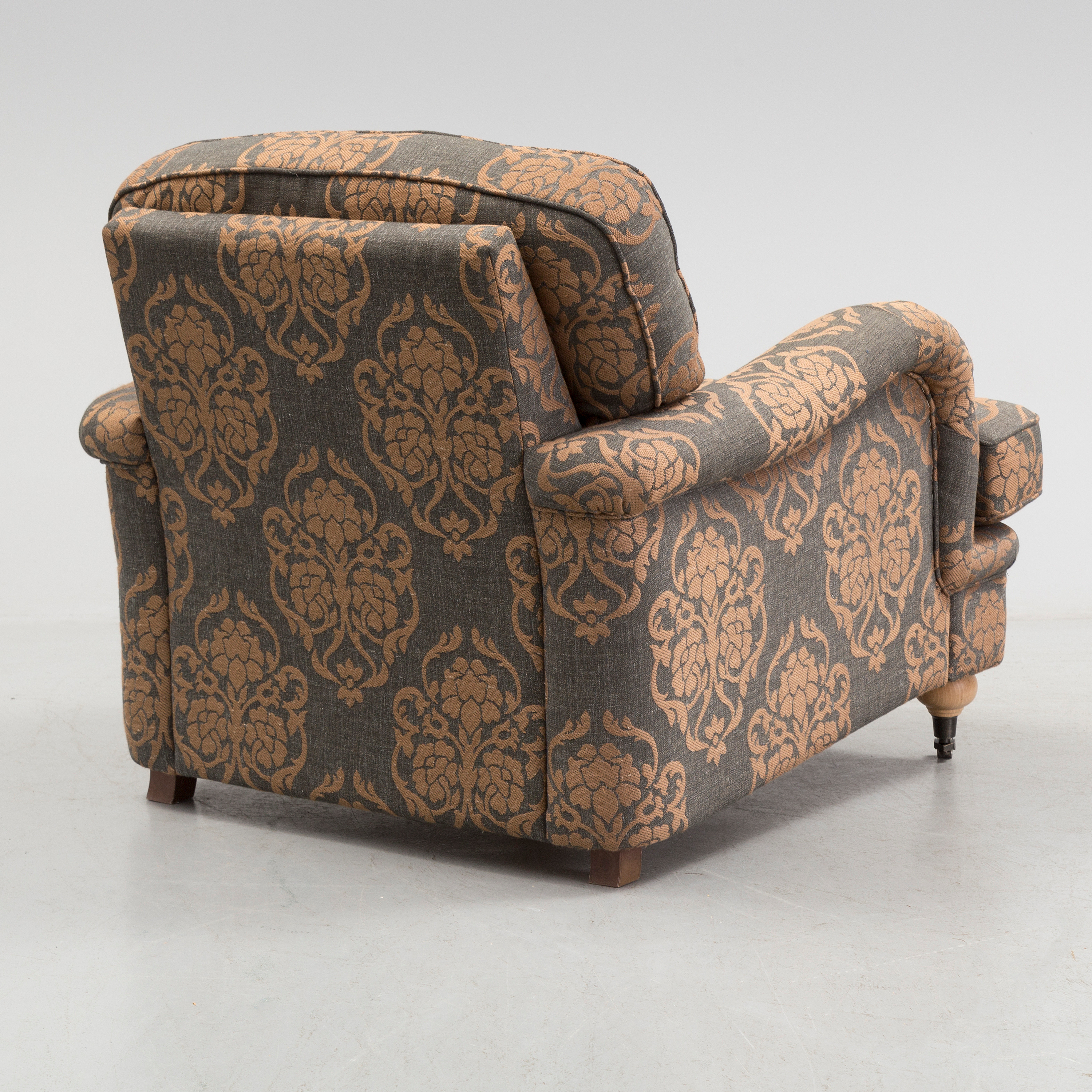 A modern easy chair. - Bukowskis