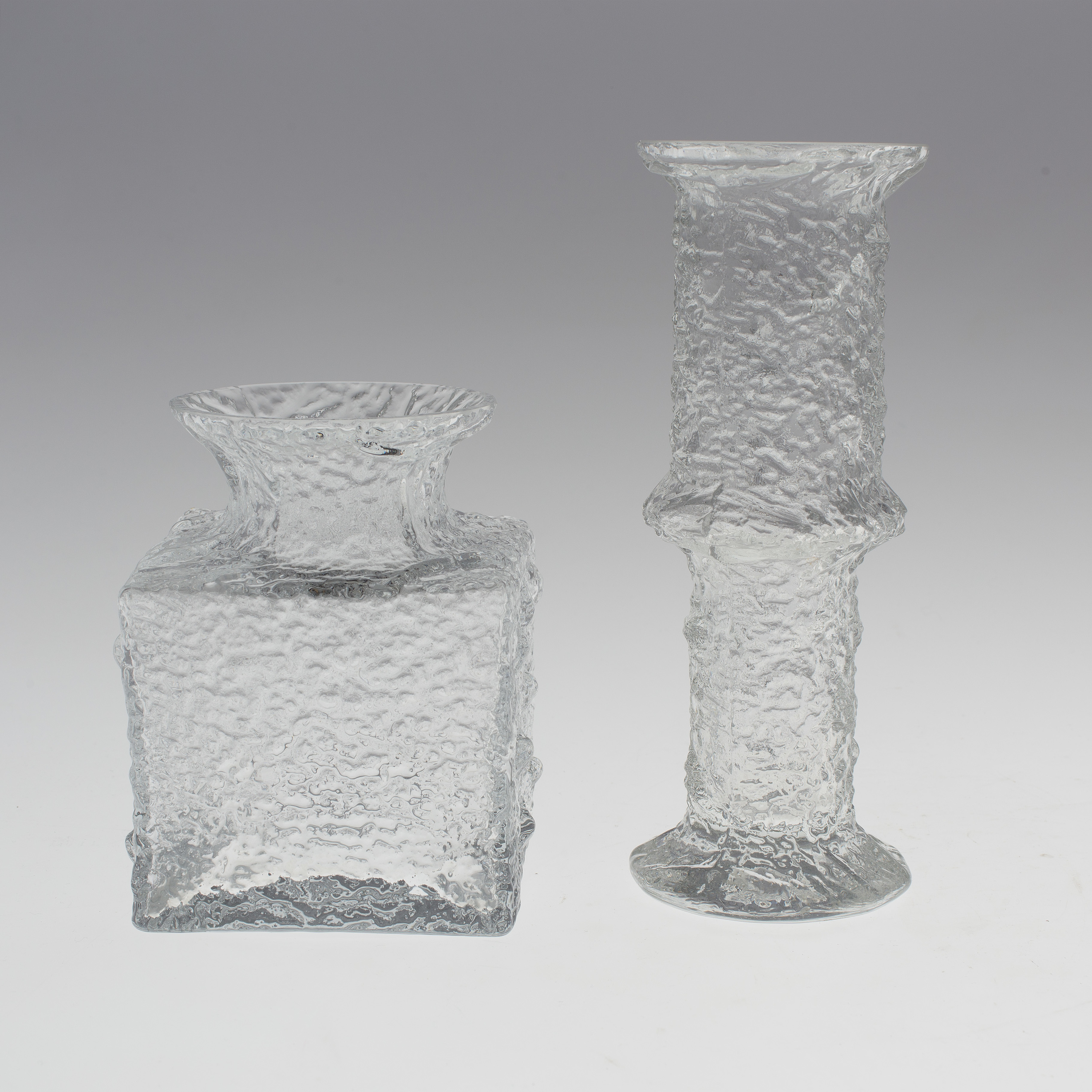 A lot of four, TIMO SARPANEVA GLASS VASES, Finlandia-series, signed TS ...