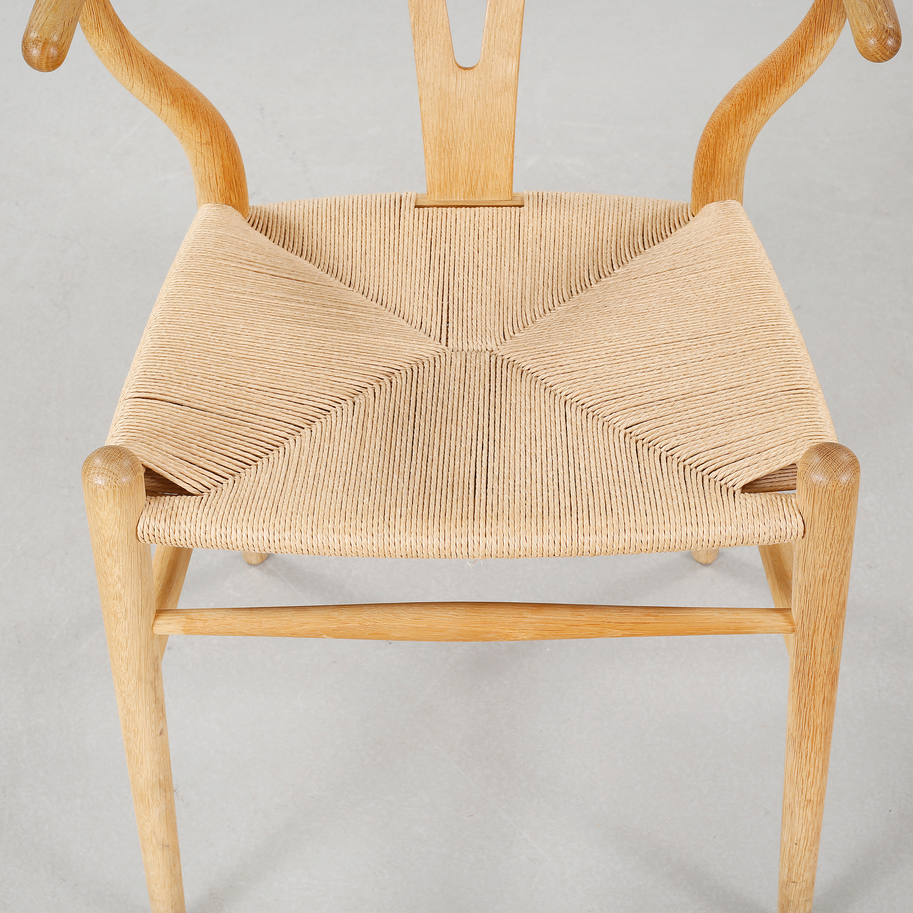 HANS J. WEGNER, "Y-stolen", Carl Hansen & Søn, 2007. - Bukowskis