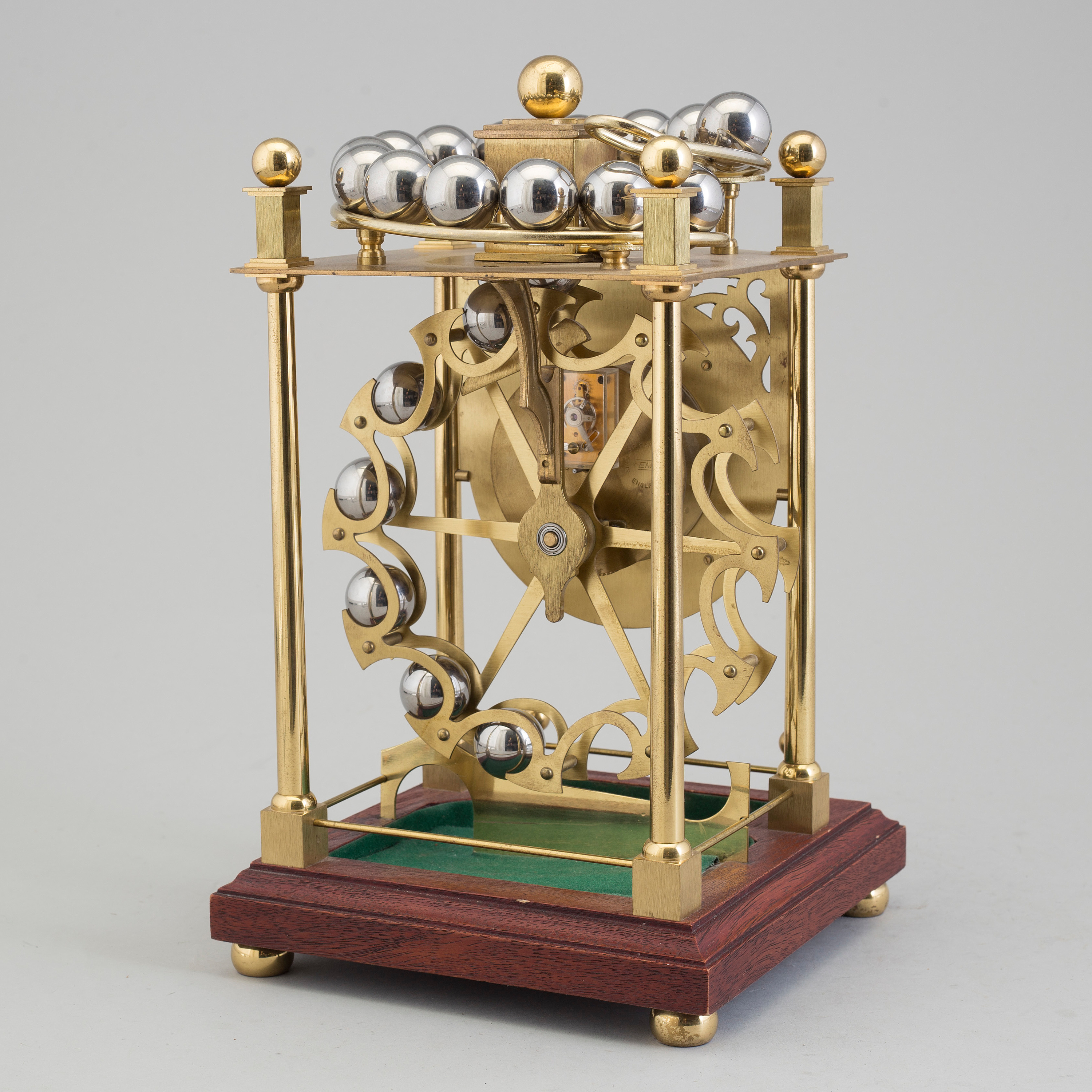 GRAVITATIONSUR ( 'Spherical Weight Clock'), Harding and Bezely ...
