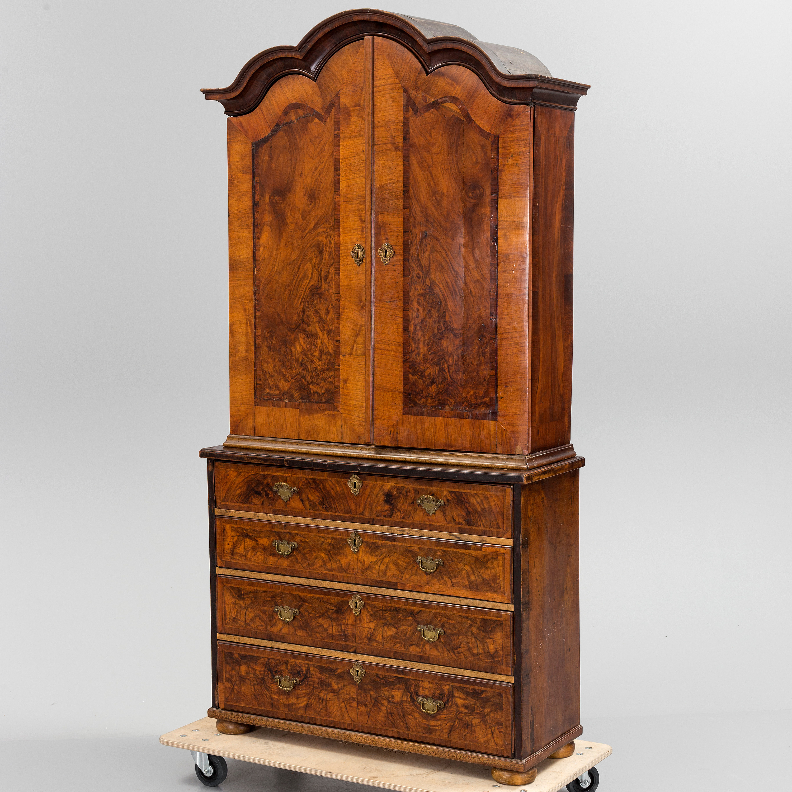SKÅP, 1700-/1800-tal. - Bukowskis