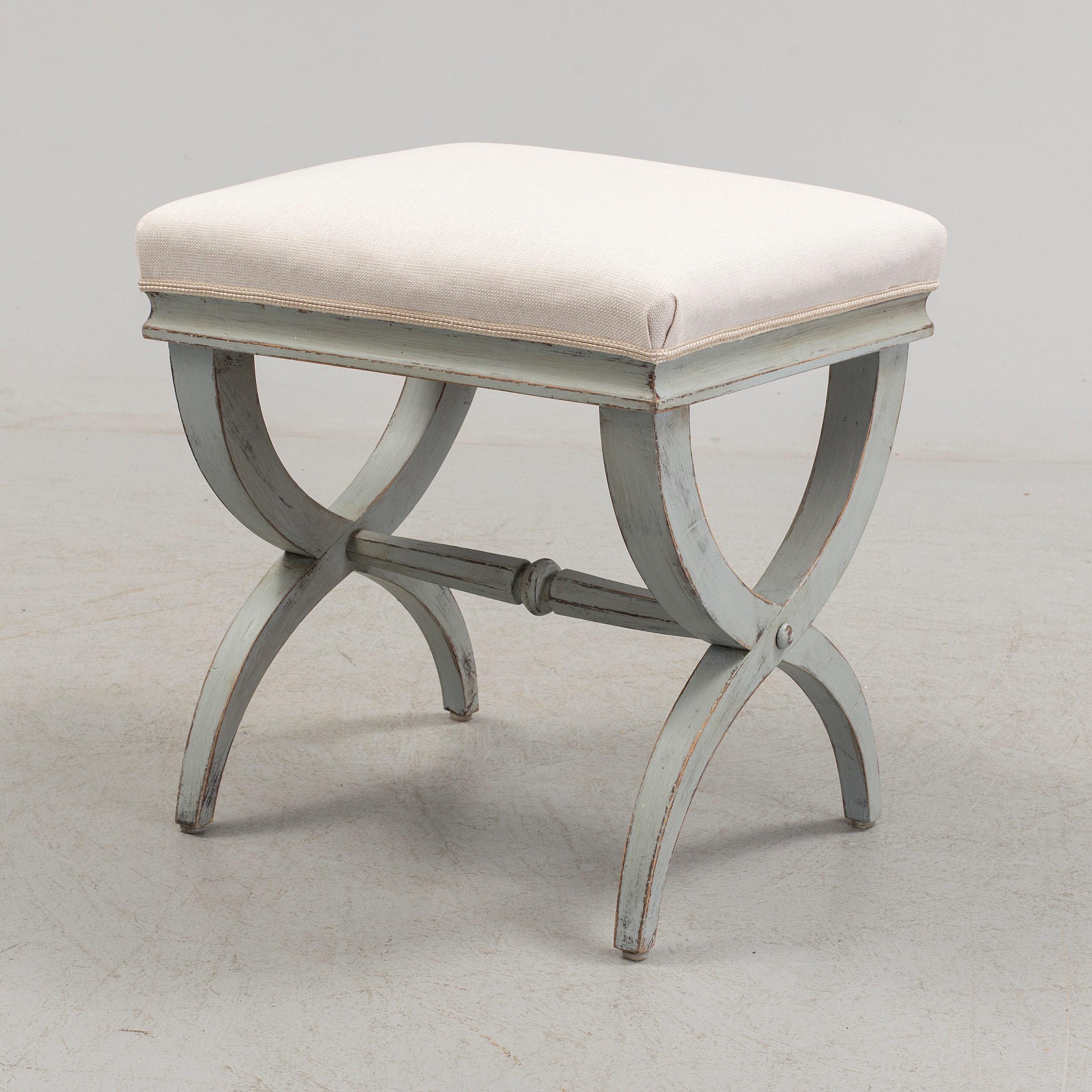 TABURETT, 1800-talets mitt. - Bukowskis