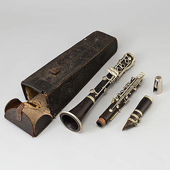 A FRENCH MUSICAL INSTRUMENT, Lille, 19th/20th century. - Bukowskis