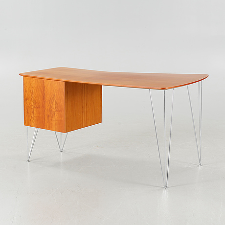 A 1990s desk. - Bukowskis