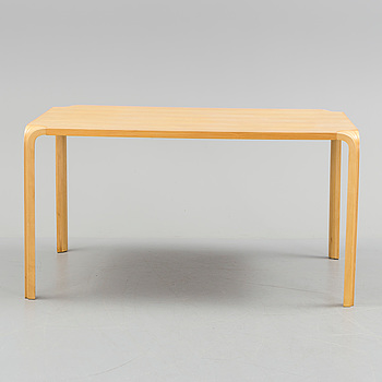 An 'MX800' table by Alvar Aalto, Artek, 1980s. - Bukowskis