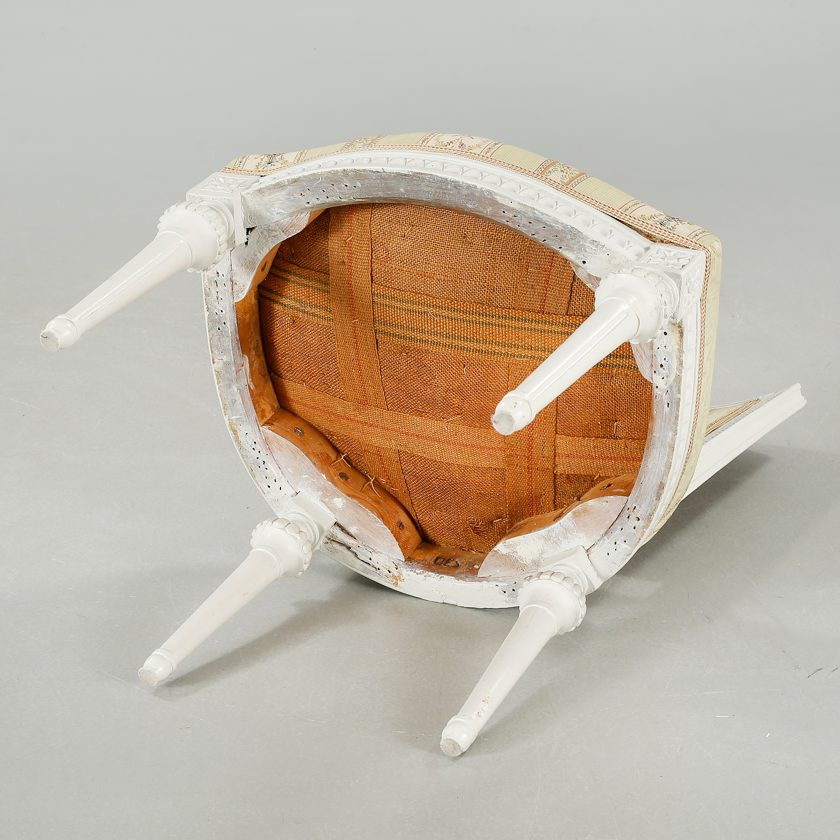 A pair of late gustavian chairs by Olof Eriksson (1754-1808), Strekered ...