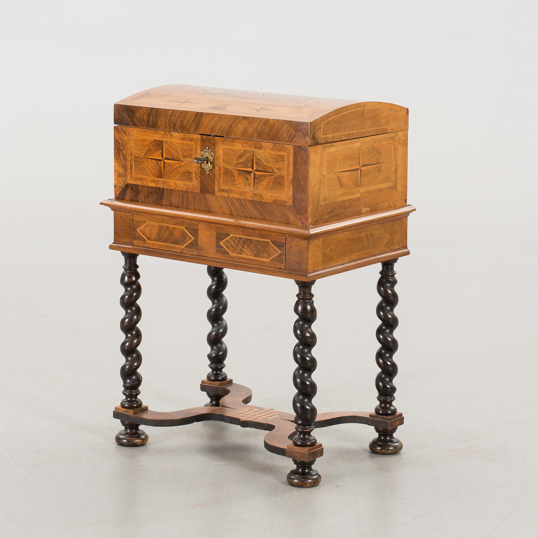 A 18th century Swedish box. - Bukowskis
