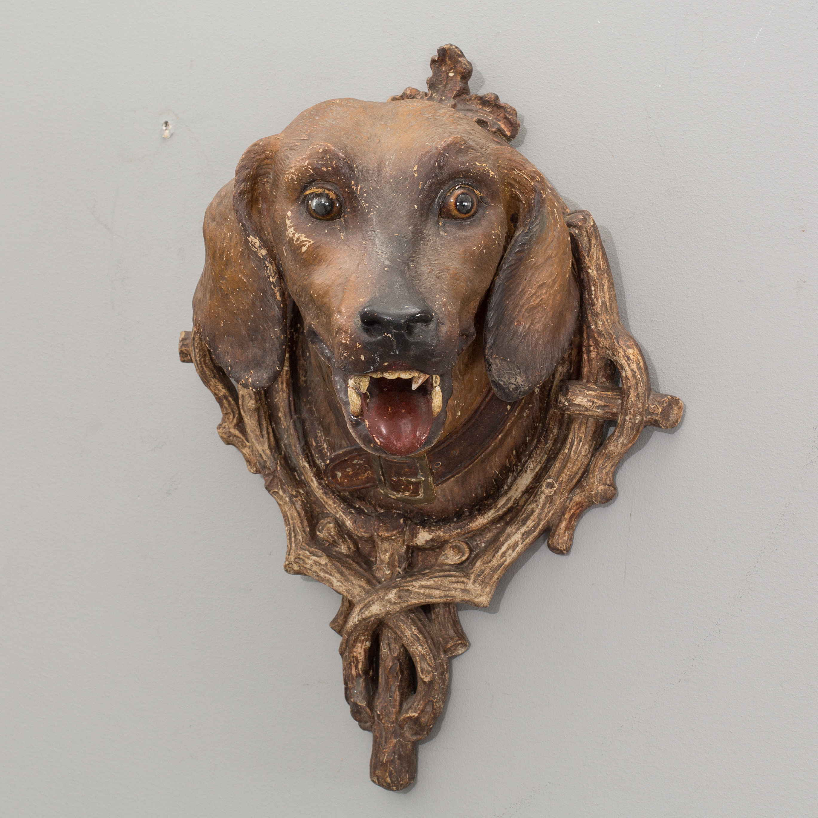 A late 19th cetury wall sculpture. - Bukowskis