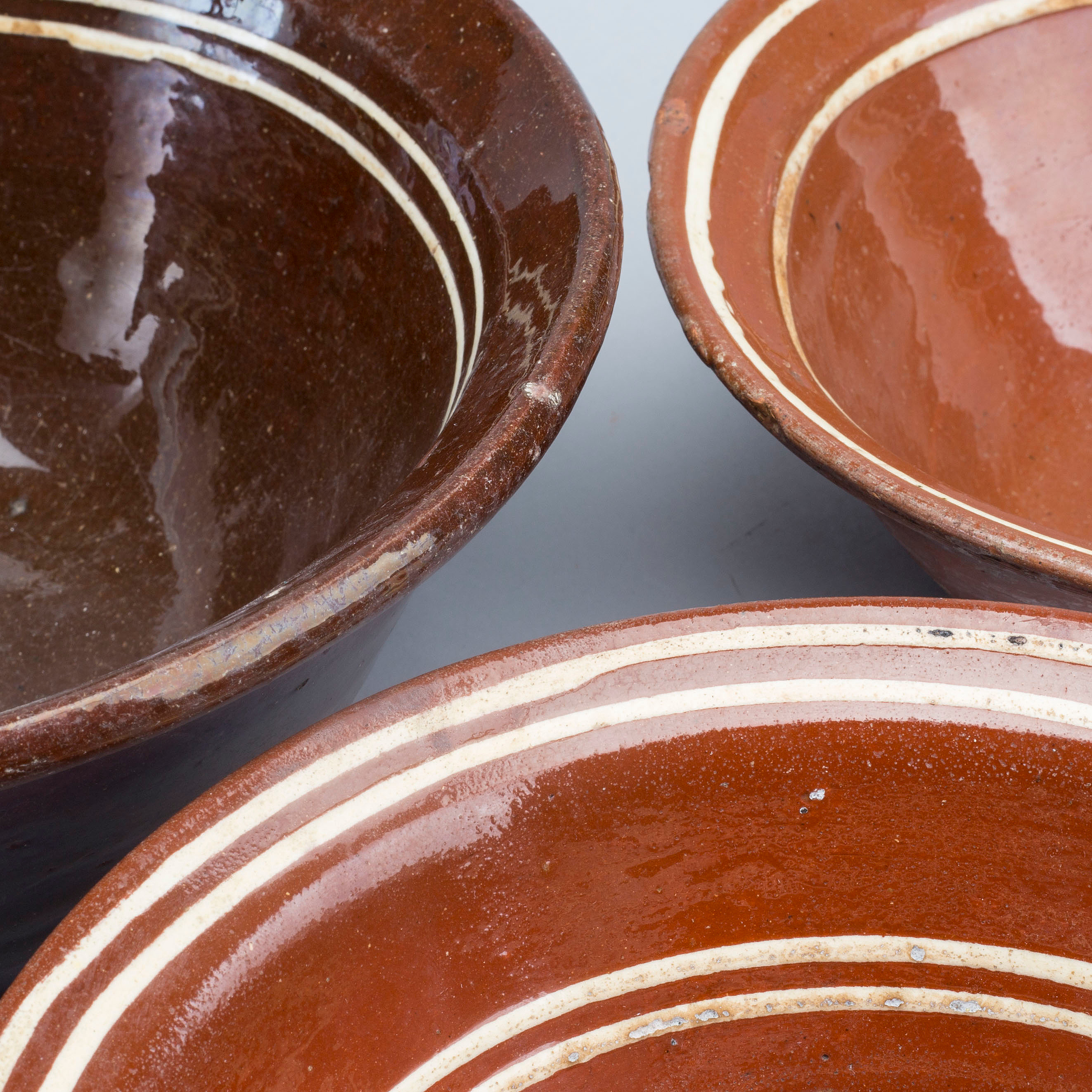 Three bowls. - Bukowskis