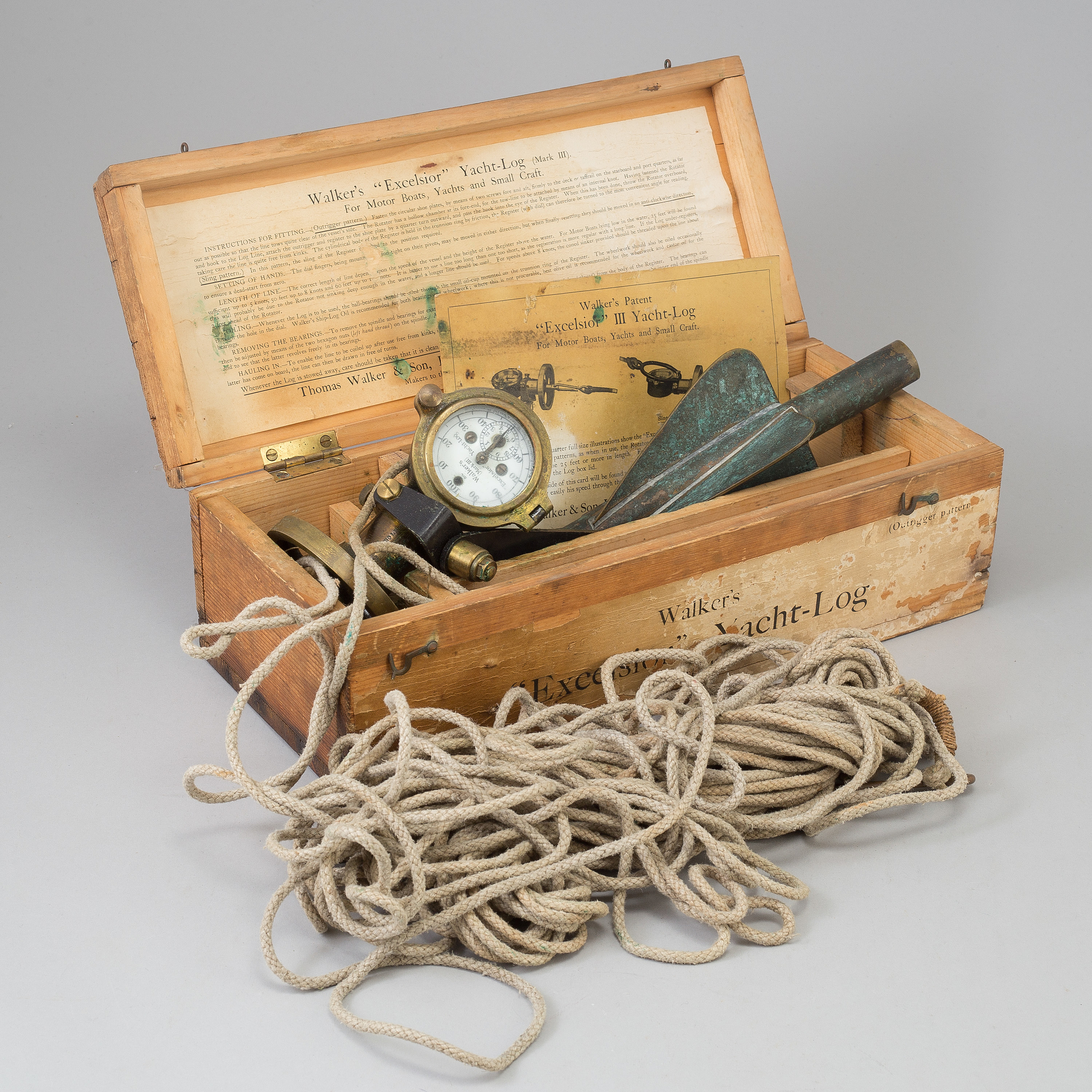 Two nautical objects, 20th century. - Bukowskis