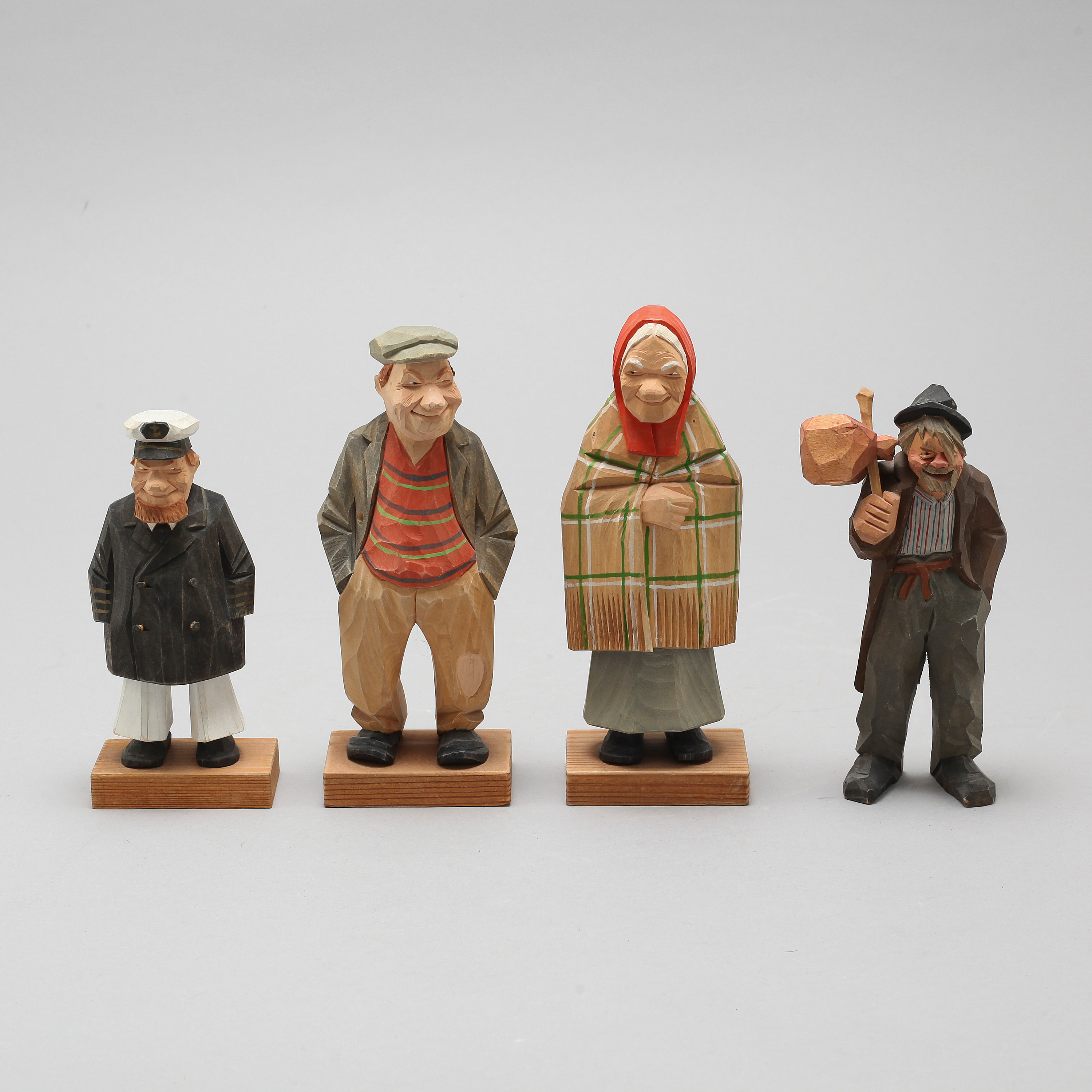 CARL OLOF TRYGG, 4 wooden sculptures, three with signatures. - Bukowskis