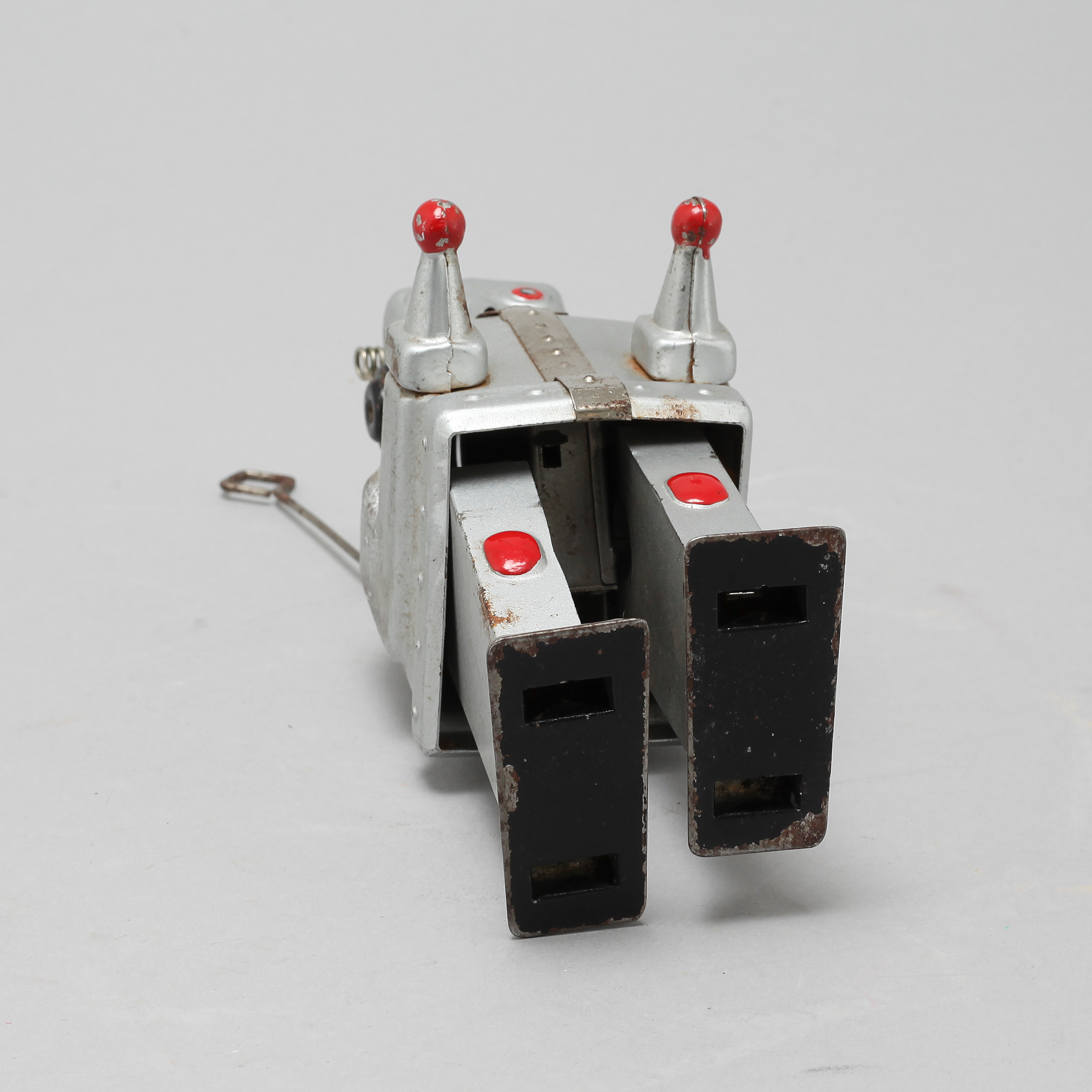 A 1950s Strenco Robot ST-1 from Germany. - Bukowskis