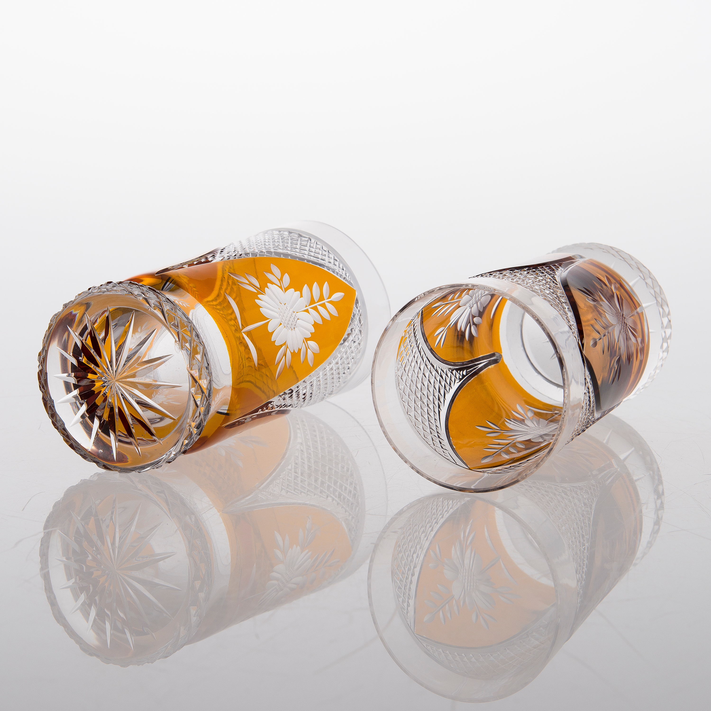 A set of eight grog glasses, 20th Century. - Bukowskis