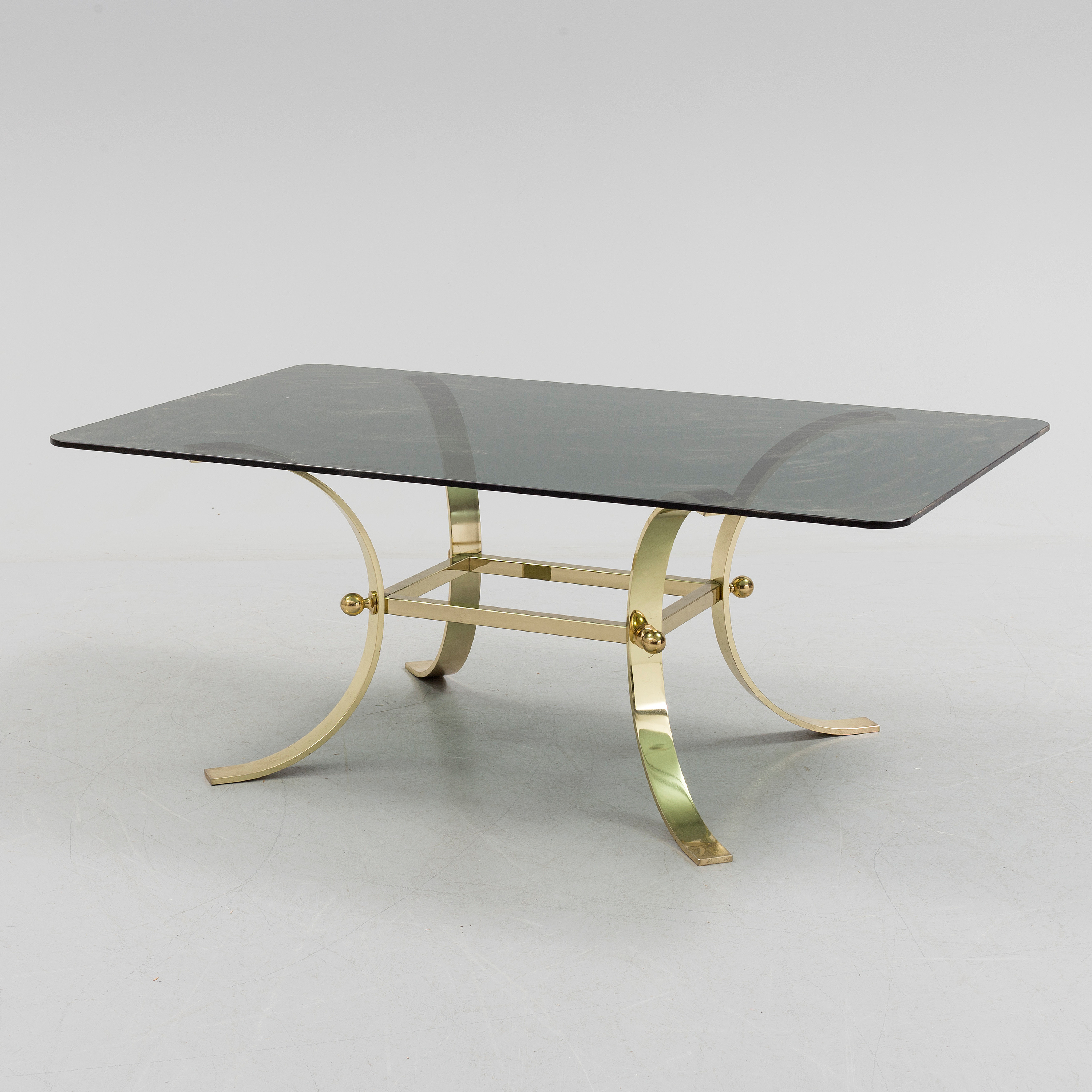 A 1970s/1980s table. - Bukowskis