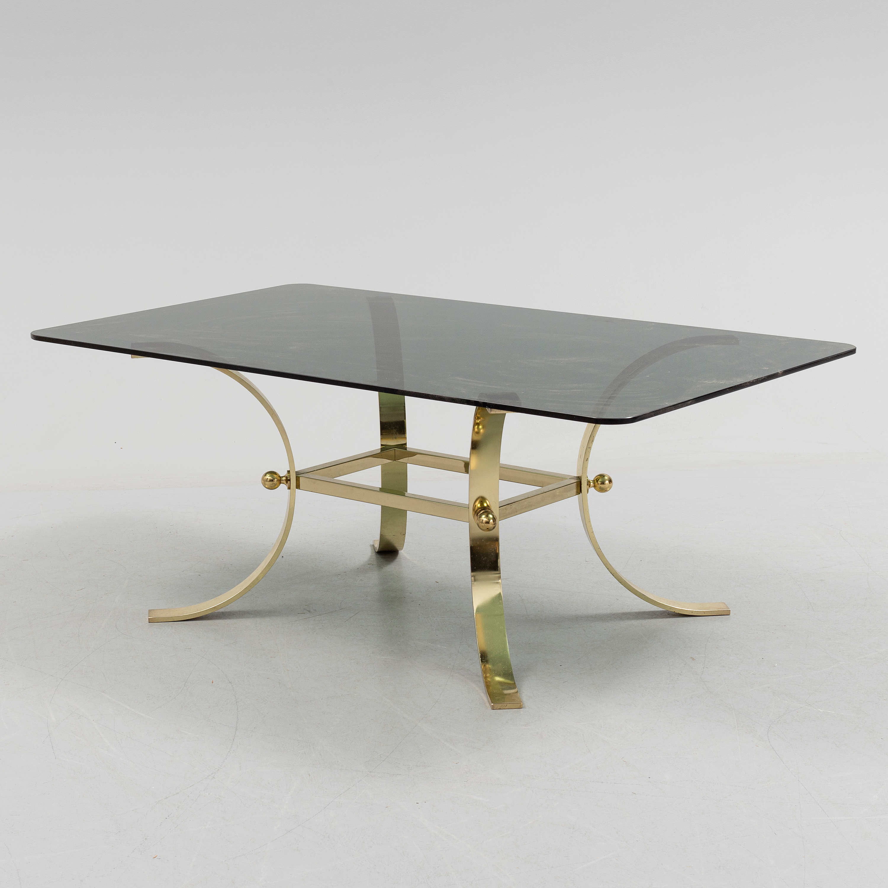 A 1970s/1980s table. - Bukowskis
