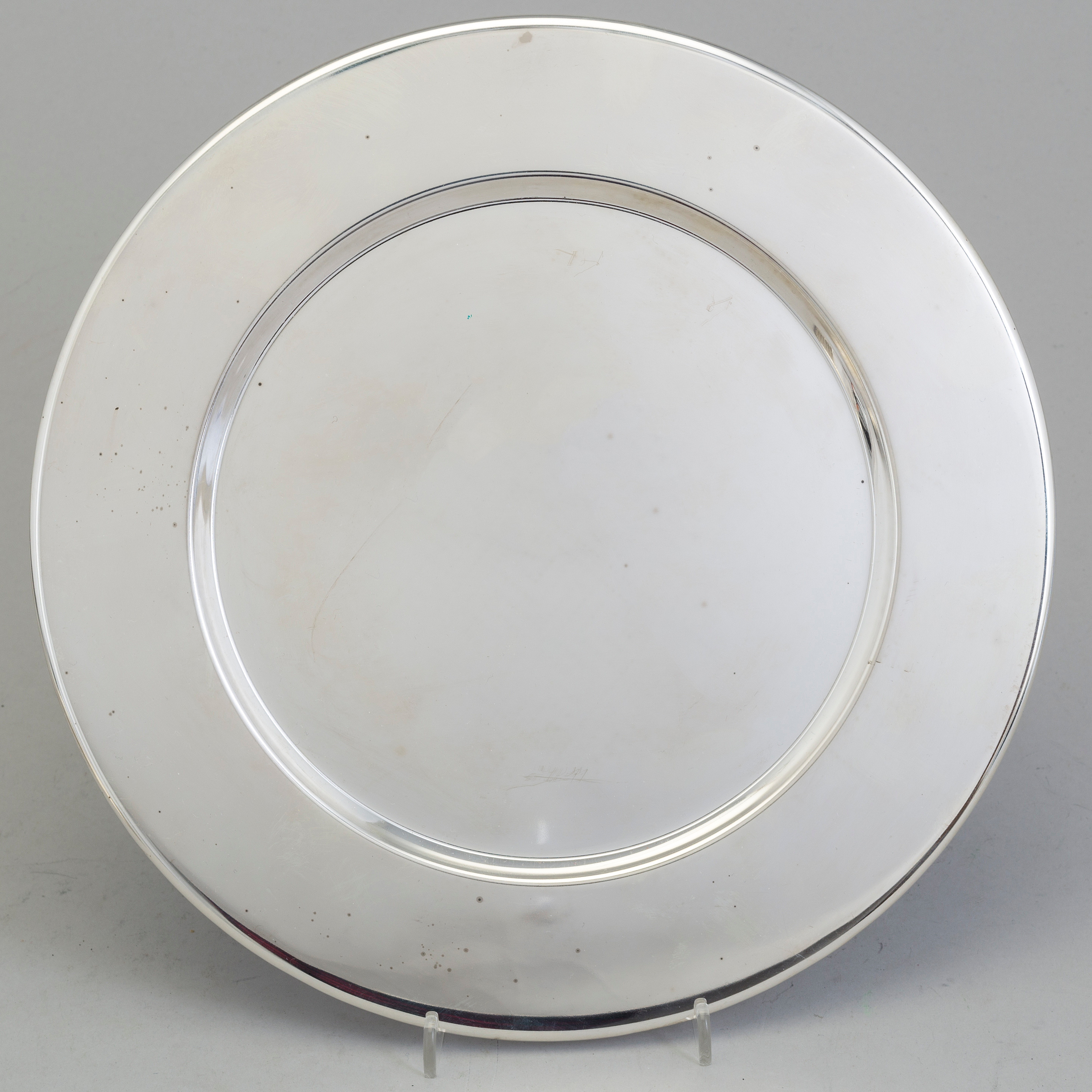 A set eight 20th century metal coasters. - Bukowskis