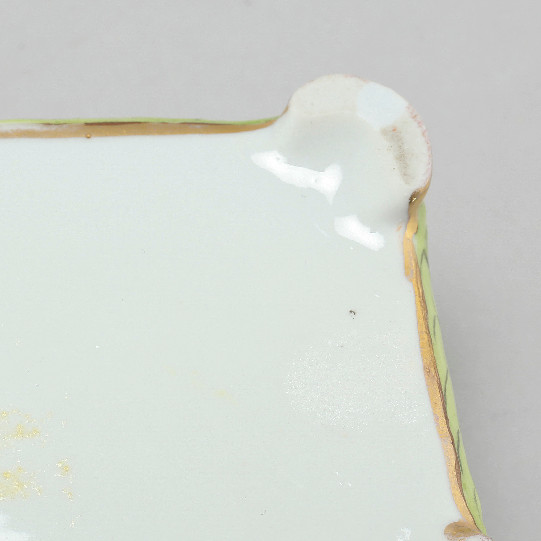 Two porcelain boxes in Capo di Monte style, 20th century. - Bukowskis