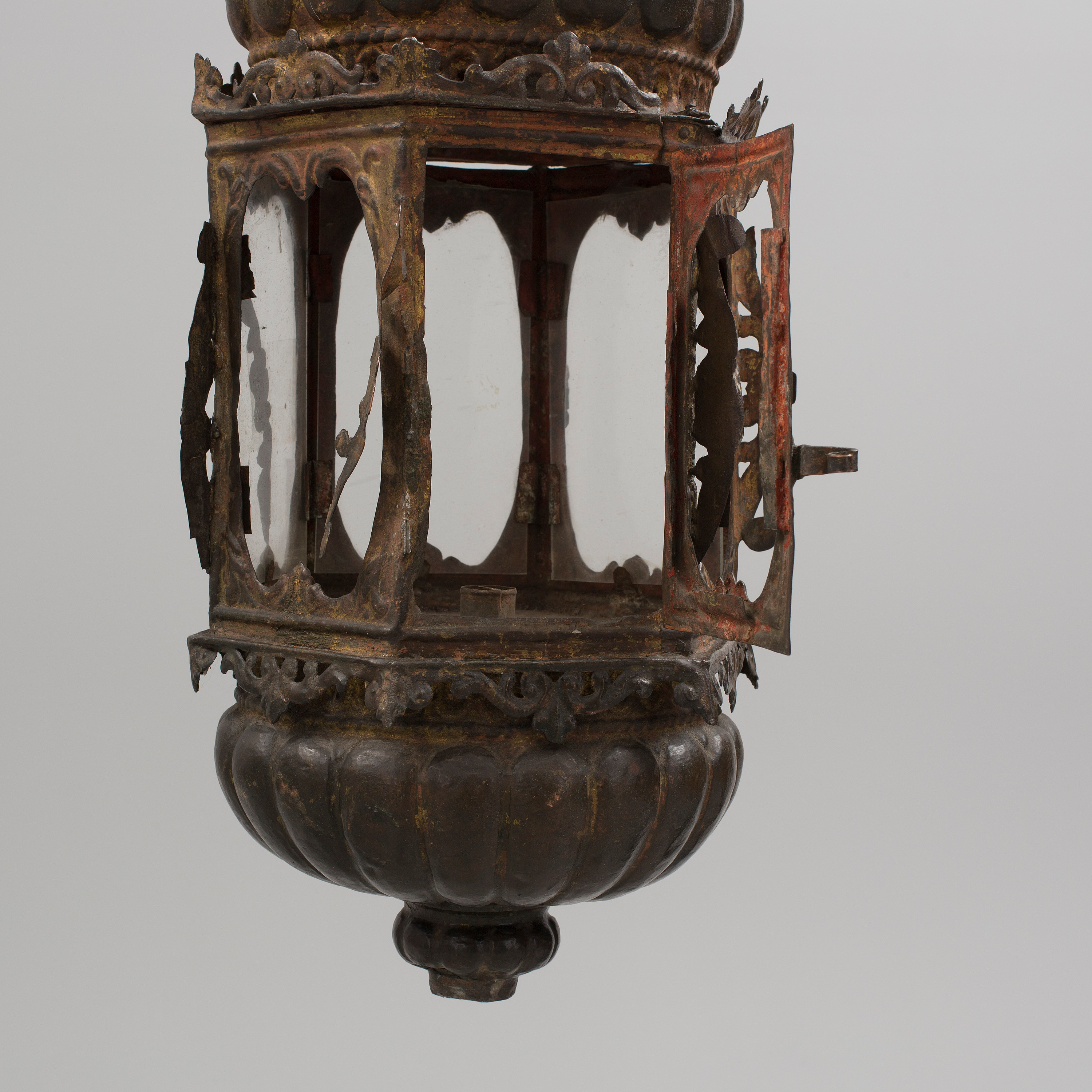 A 17TH CENTURY BAROQUE BRASS LANTERN. Height ca 72 cm. - Bukowskis