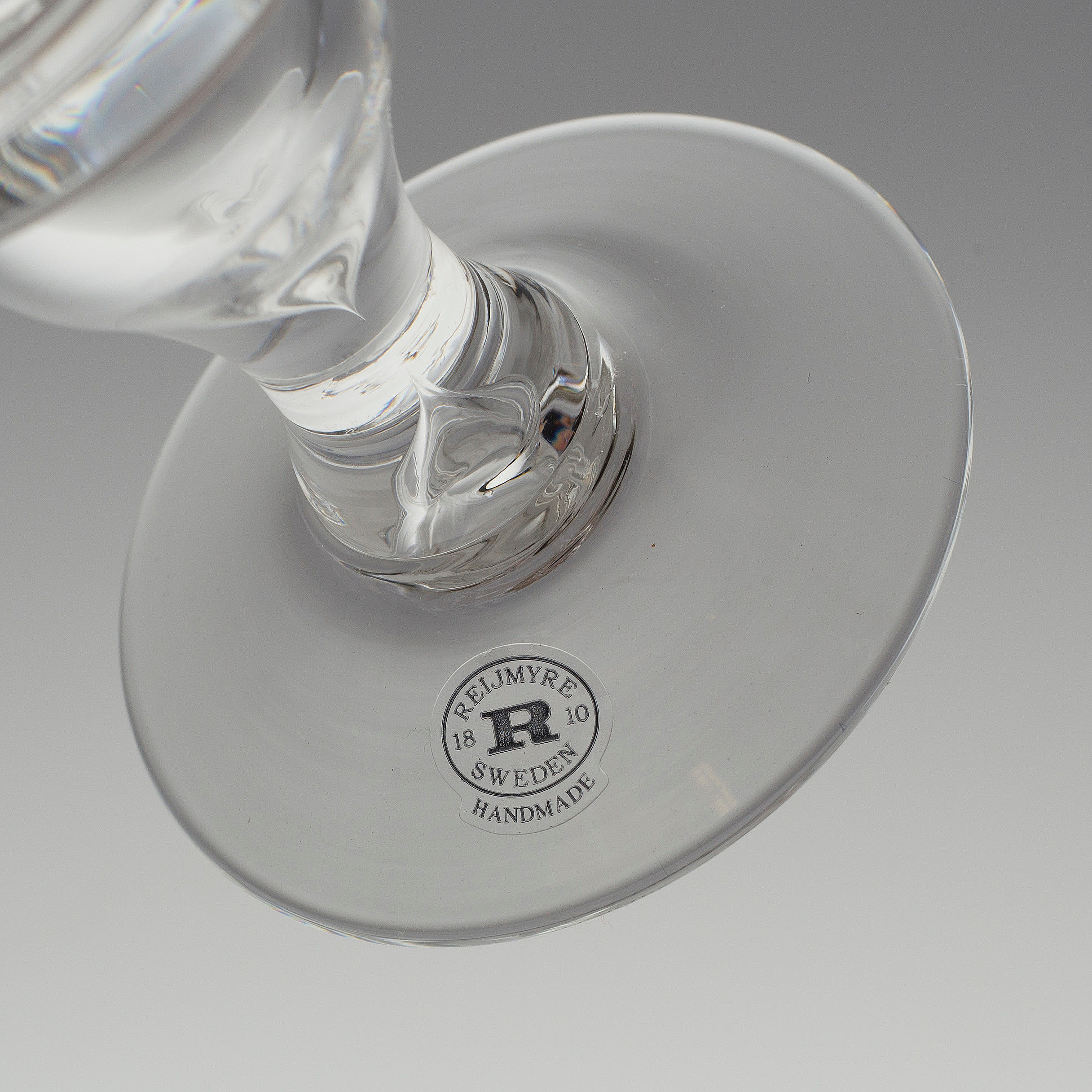 A set of twelve "Antik" wine glasses by Reijmyre Glasbruk. - Bukowskis