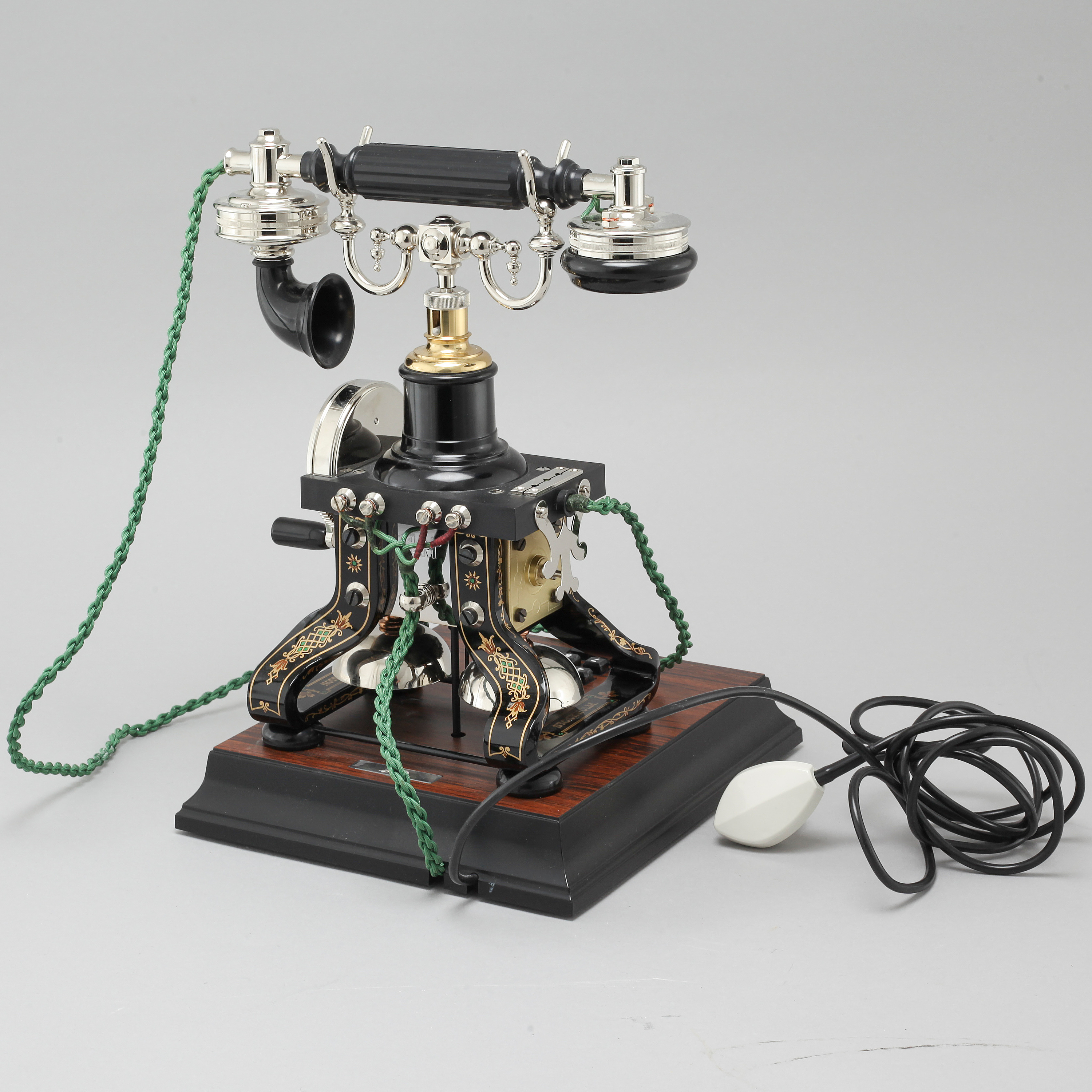 TELEFON, "Taxen", LM Ericsson, jubileumsmodell, sent 1980-tal. - Bukowskis