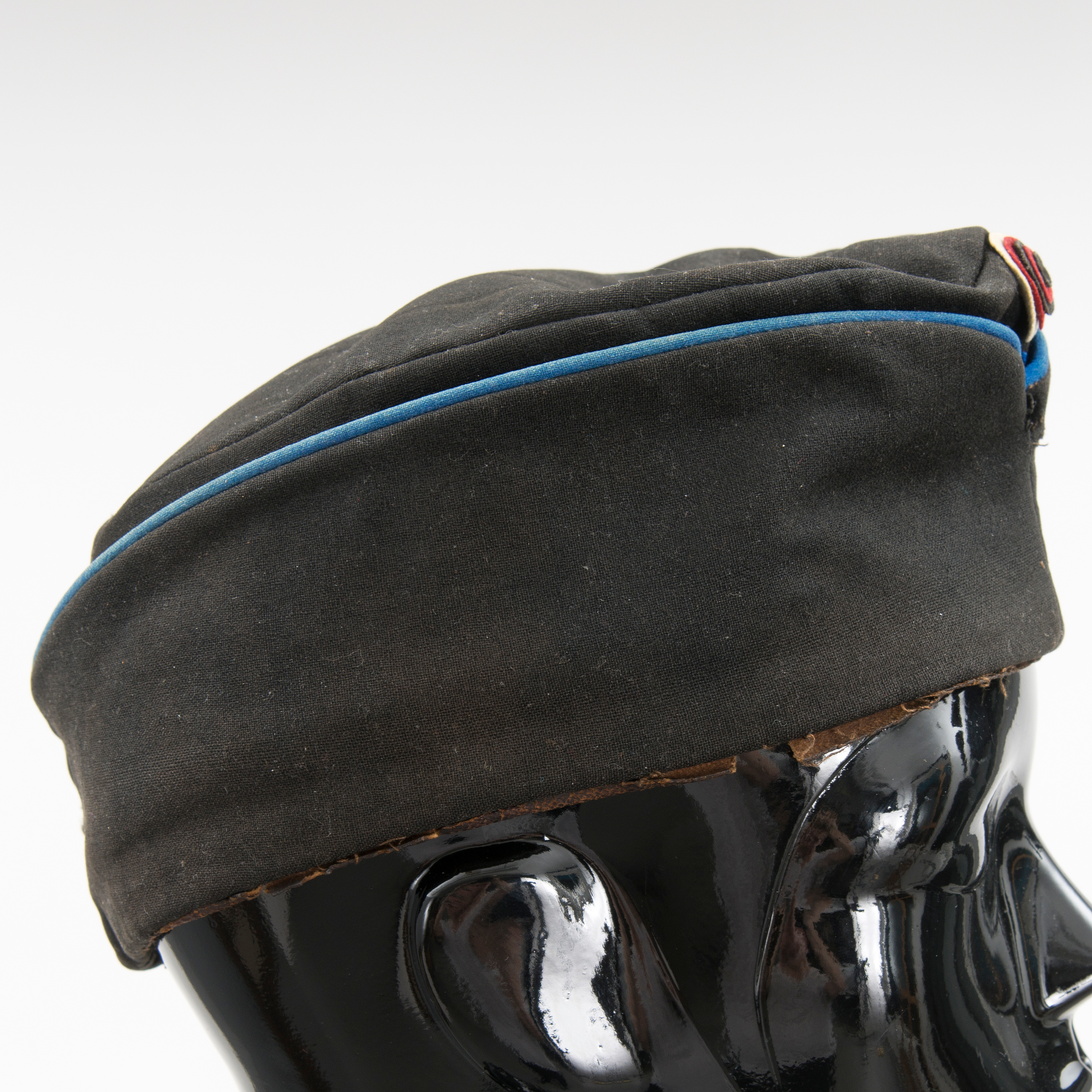 An 1890s Imperial Russian cadet cap. - Bukowskis